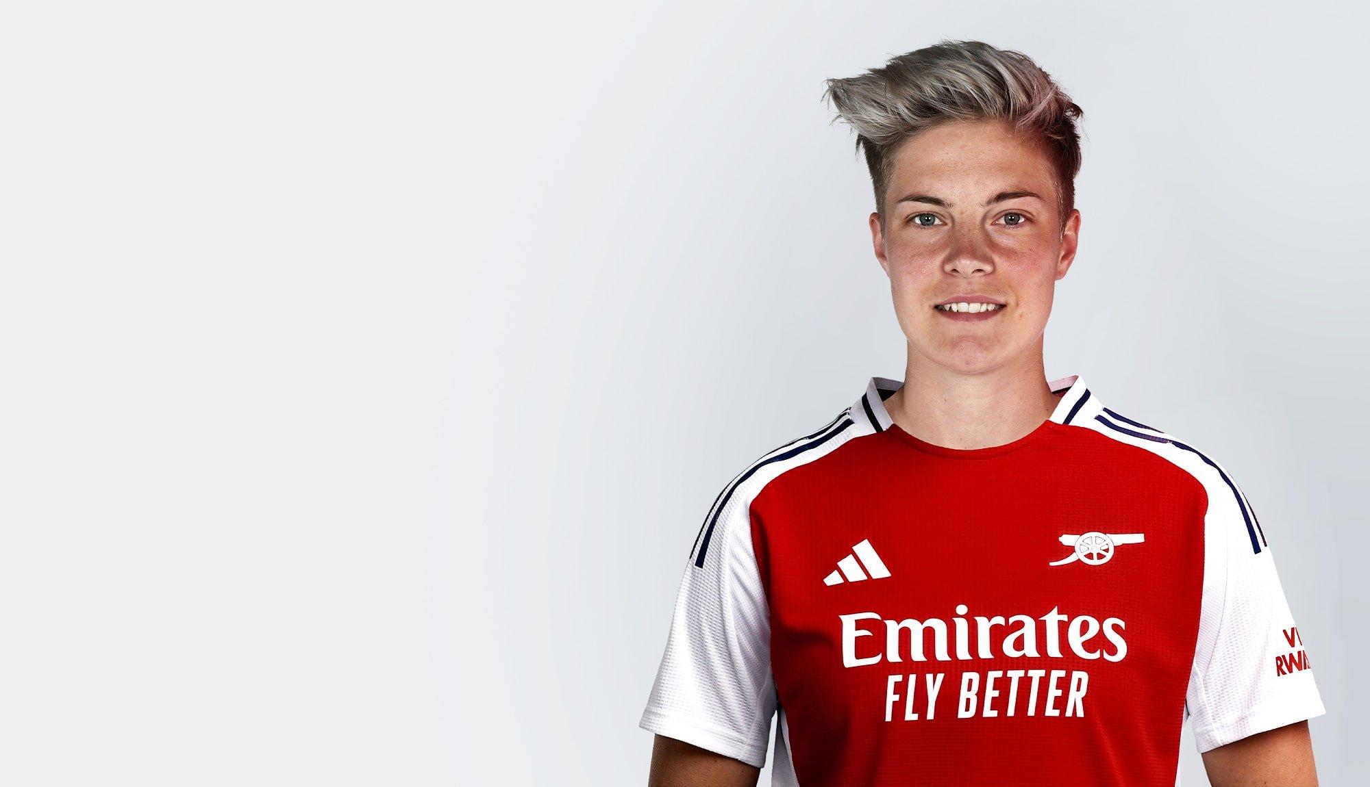 Arsenal Shop By Player - Personalised Player Kits | Arsenal Direct