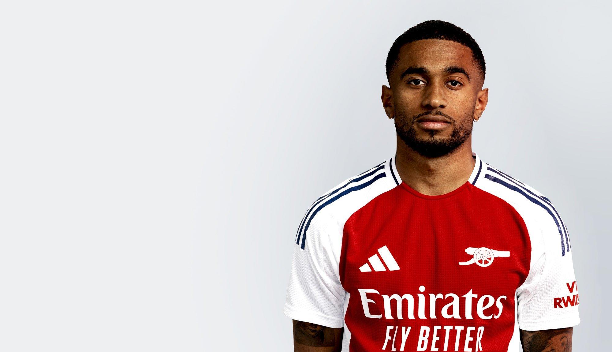 Arsenal Shop By Player - Personalised Player Kits | Arsenal Direct