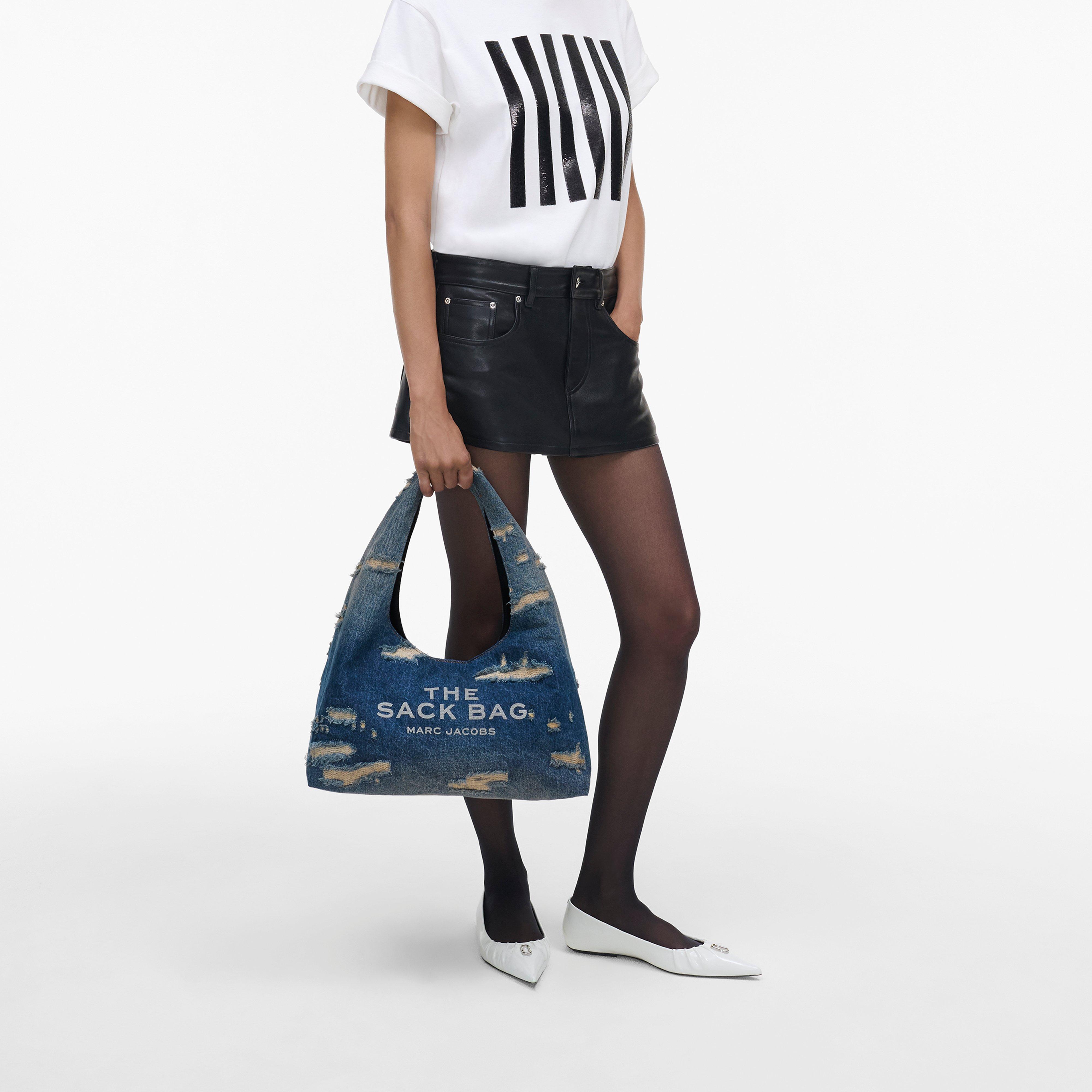 The Rip and Repair Denim Sack Bag | Marc Jacobs | Offizielle Webseite