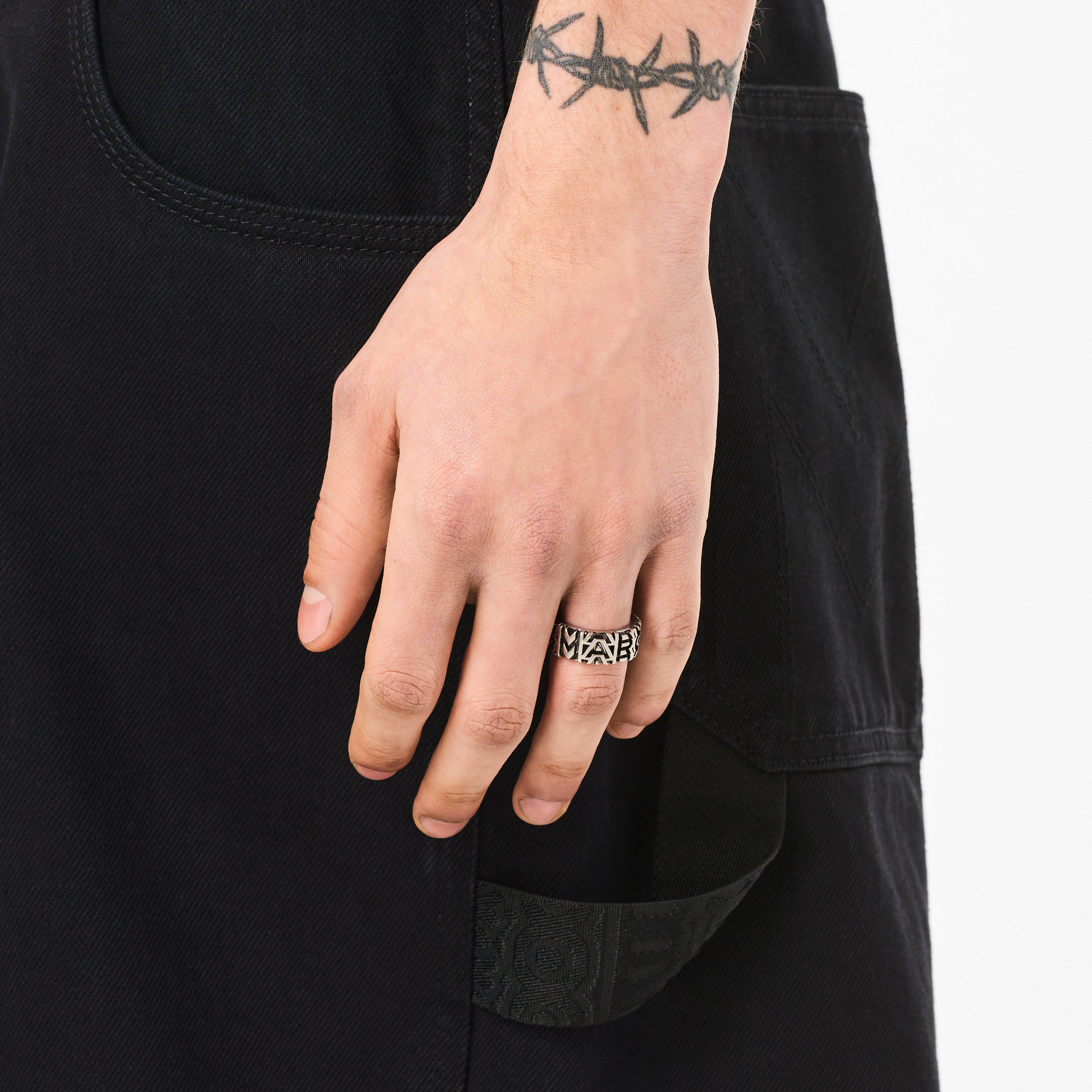 The Monogram Engraved Ring | Marc Jacobs | Official Site