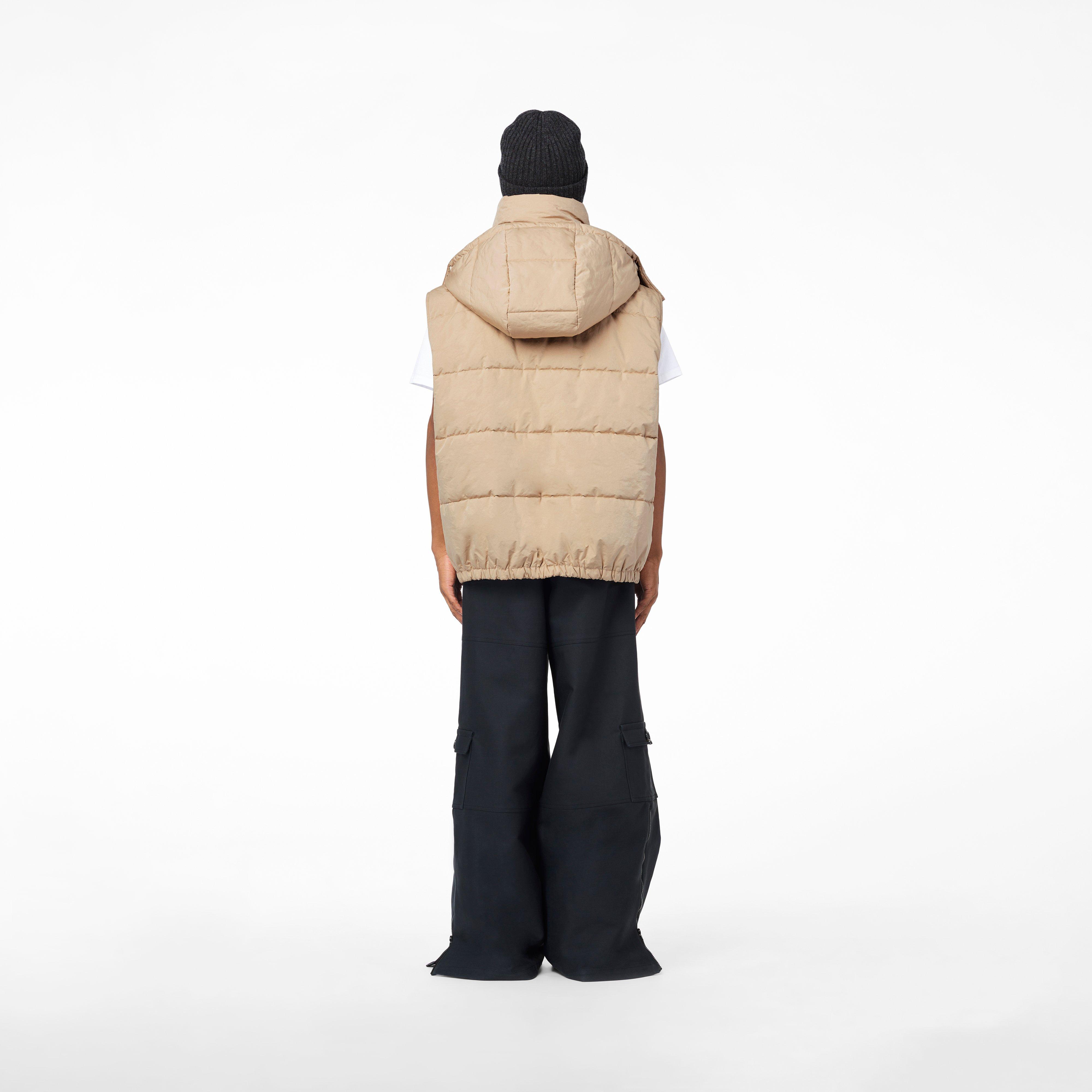 The Oversized Puffer Vest | Marc Jacobs | Sitio web oficial
