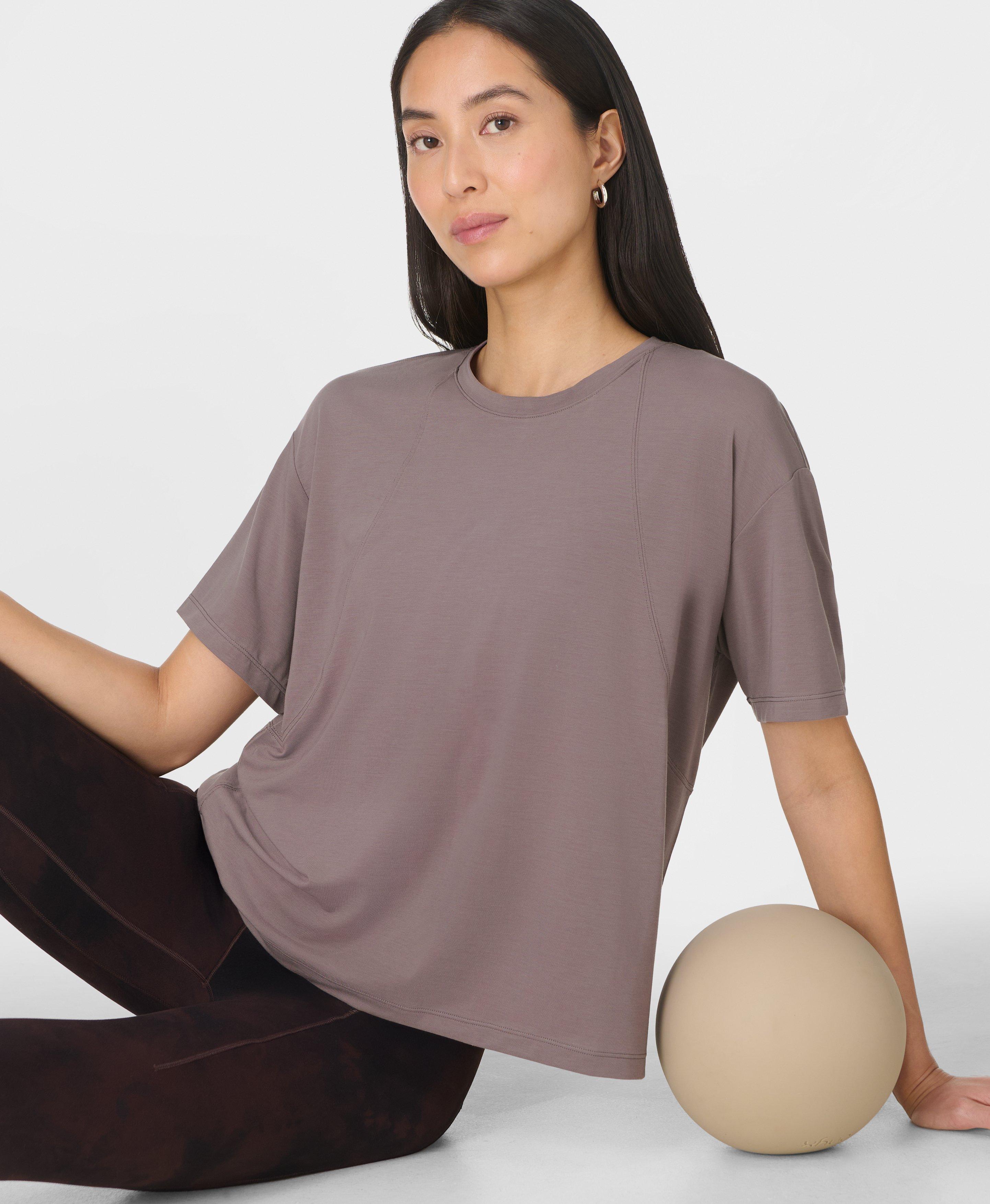 Soft Flow Studio T-Shirt - Grounded Brown | Women's T-Shirts | Sweaty Betty