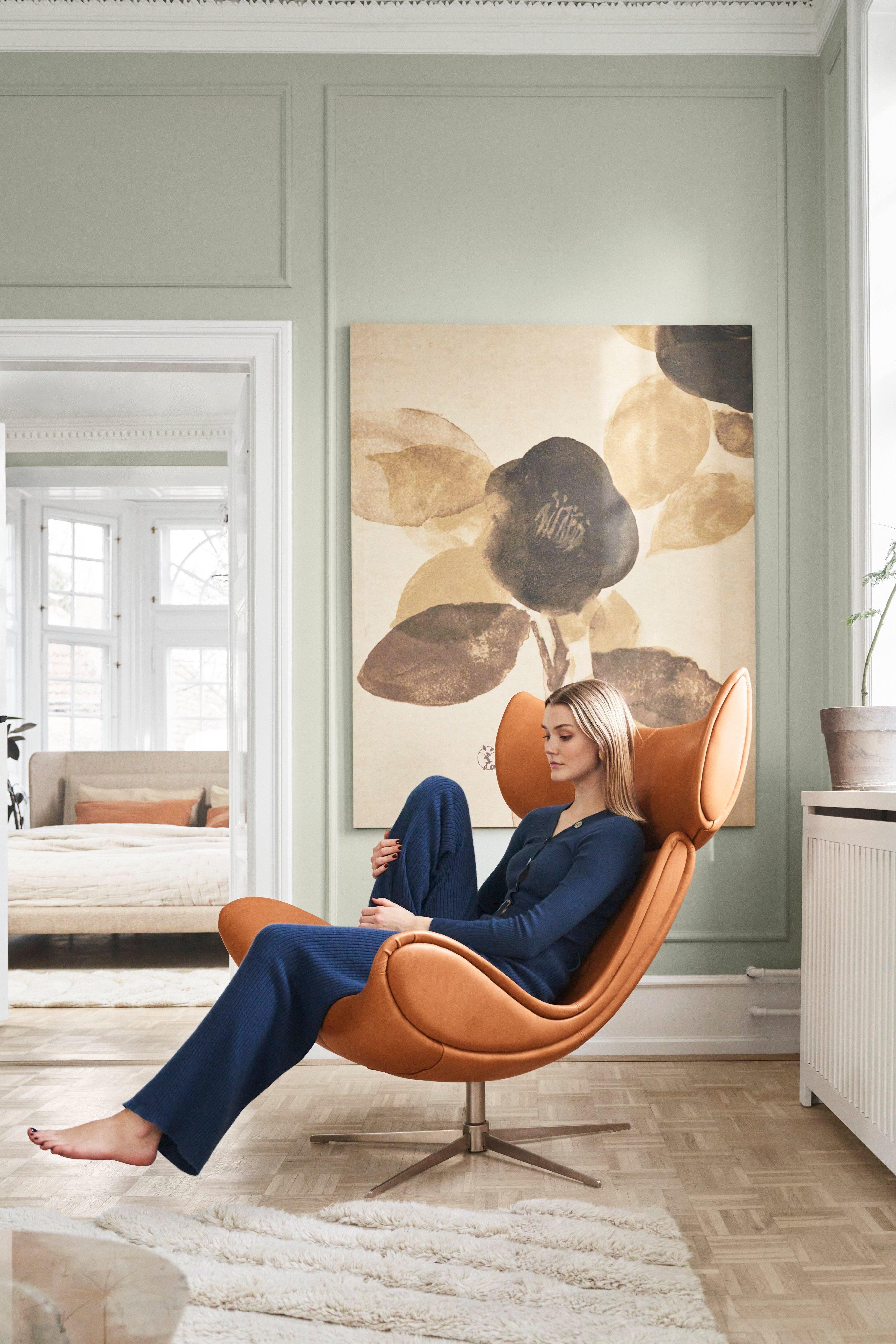 Modern designer Armchairs | BoConcept