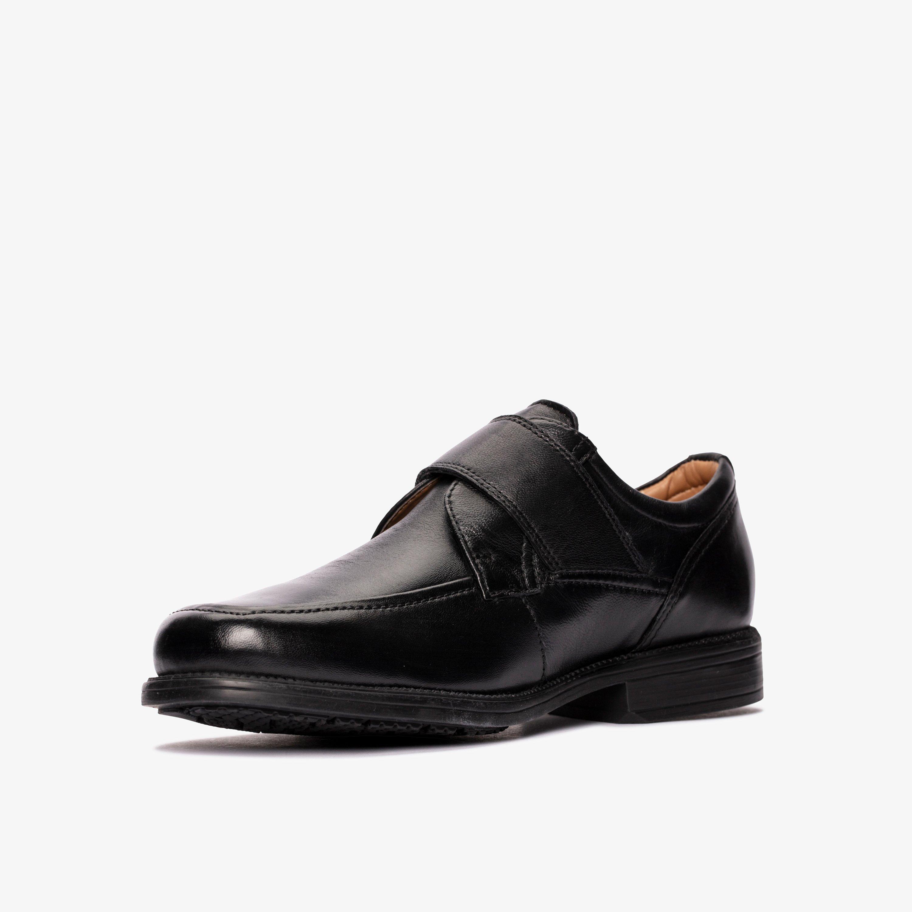 Mens Hail Roll Black Leather Shoes Slip Ons | Clarks Outlet