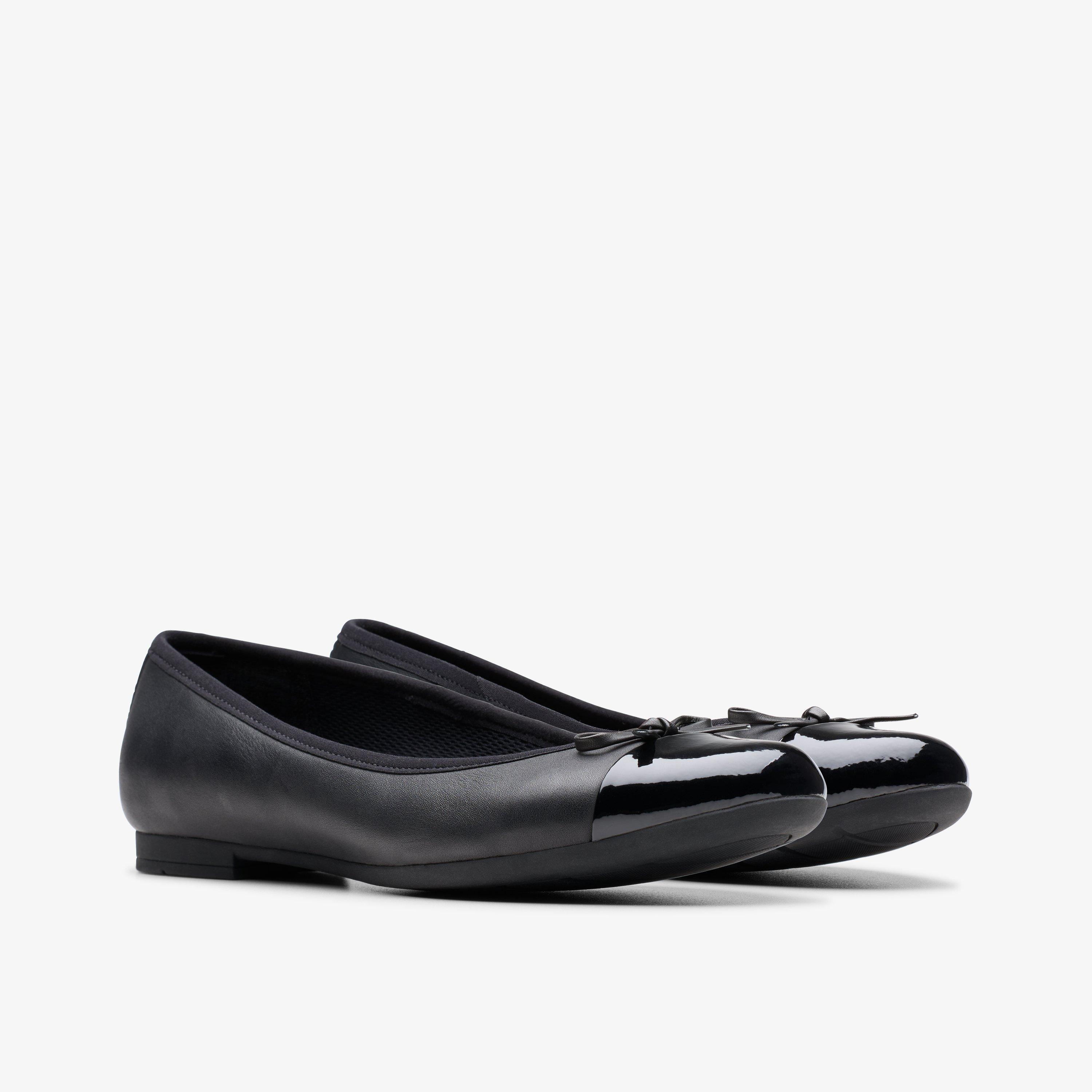 Girls Scala Bloom Youth Black Leather Pumps | Clarks