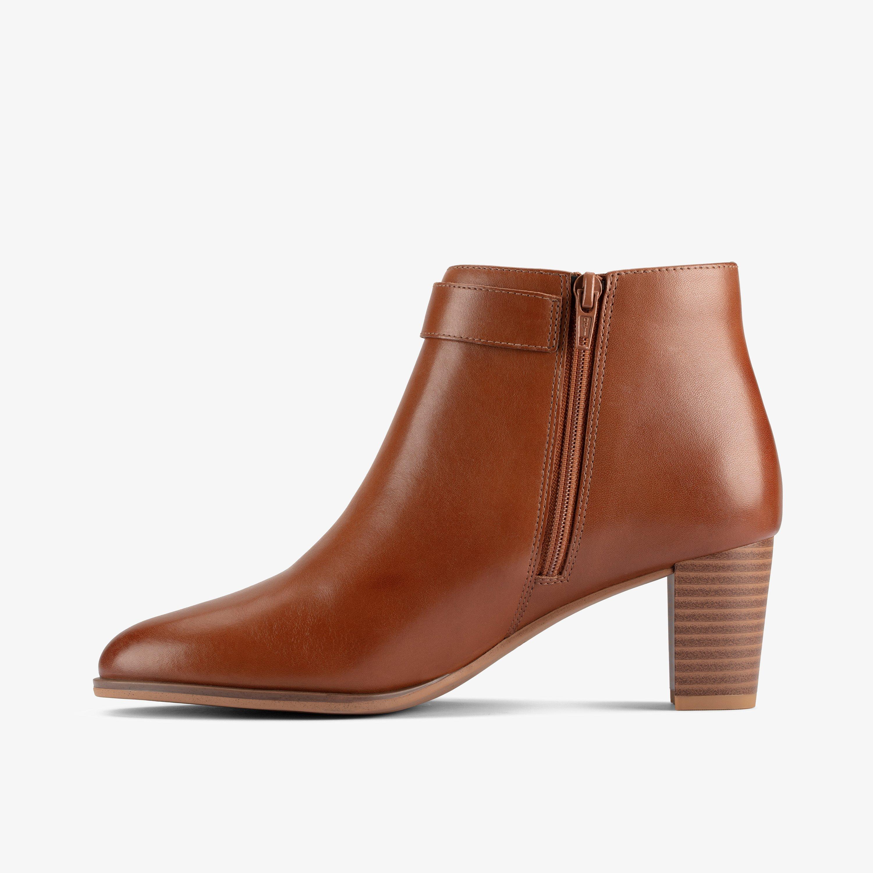 Bottes à cheville en cuir brun foncé pour femmes Kaylin 60 Boot | Clarks