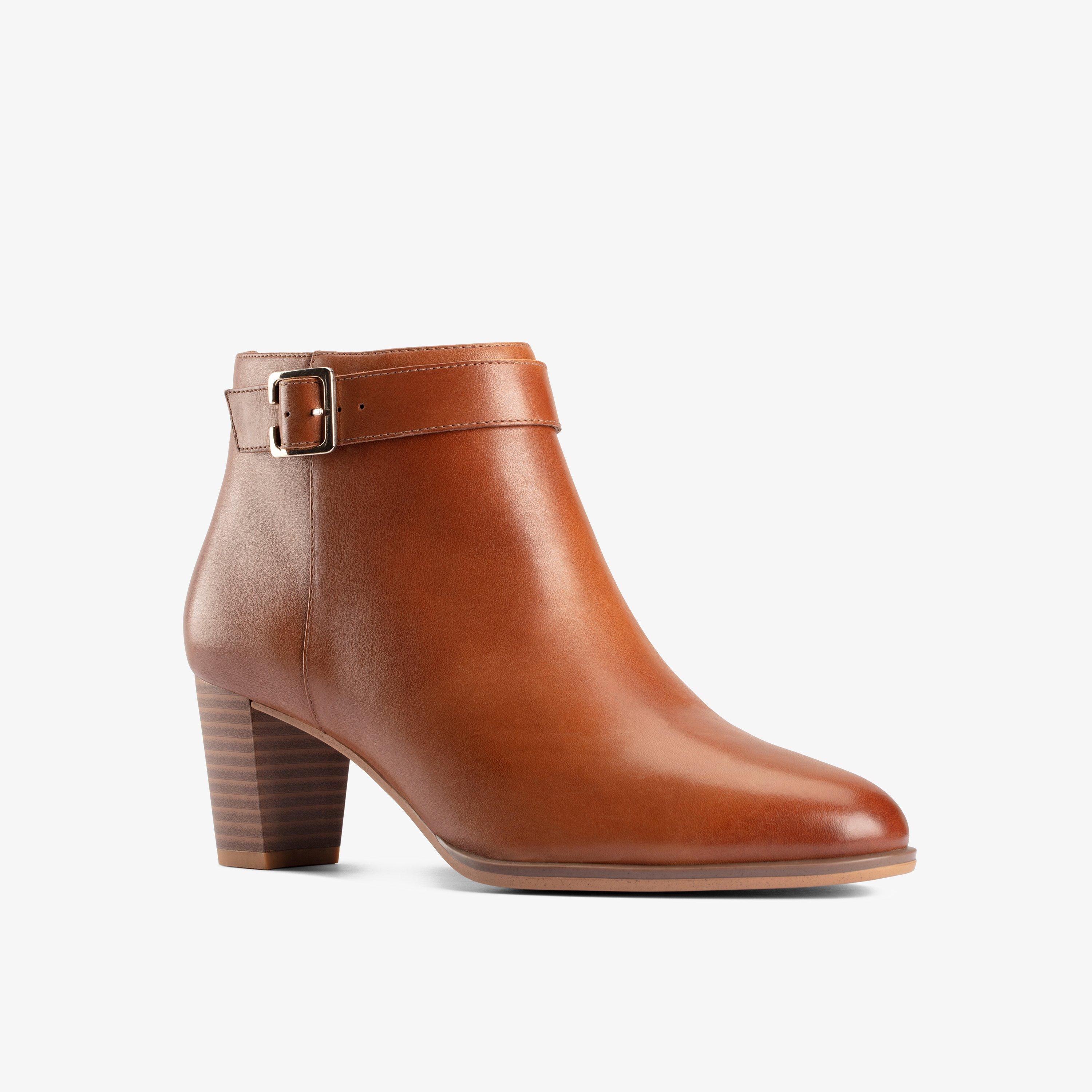 Botín de tobillo de cuero marrón oscuro para mujeres Kaylin 60 | Clarks