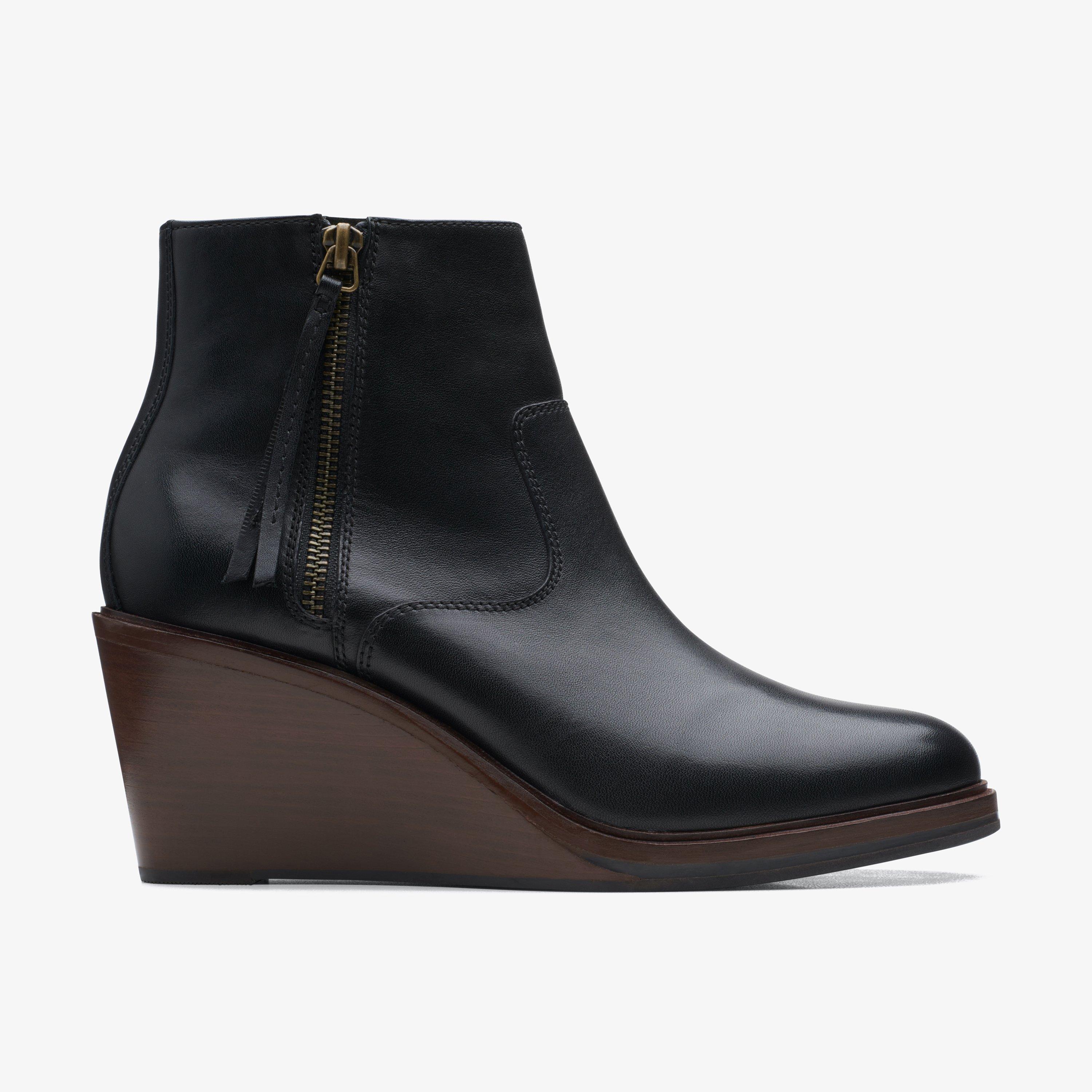 Clearance Sale - Shoes, Boots & Trainers | Clarks Outlet