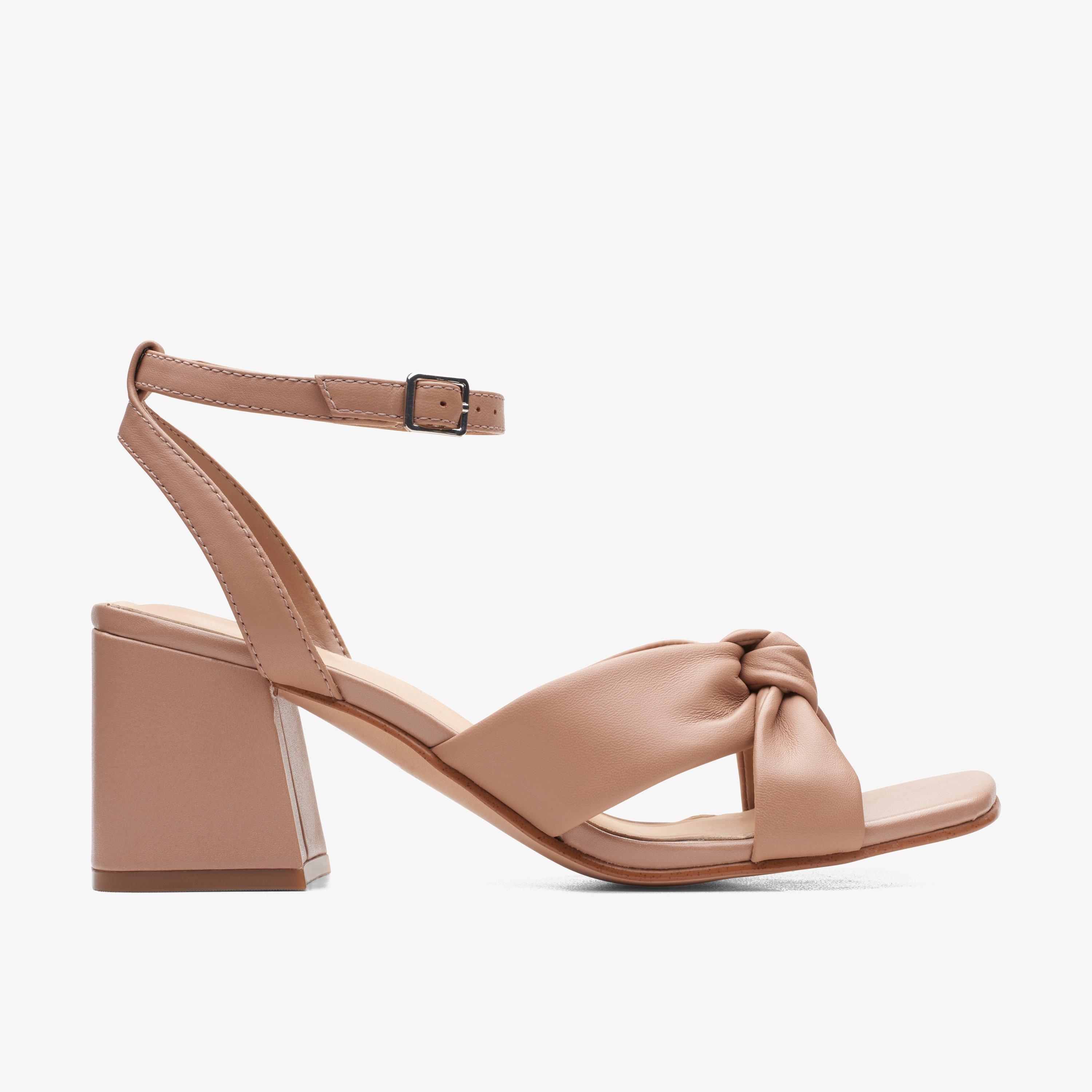 Discount Women's Sandals - Walking Sandals | Clarks Outlet