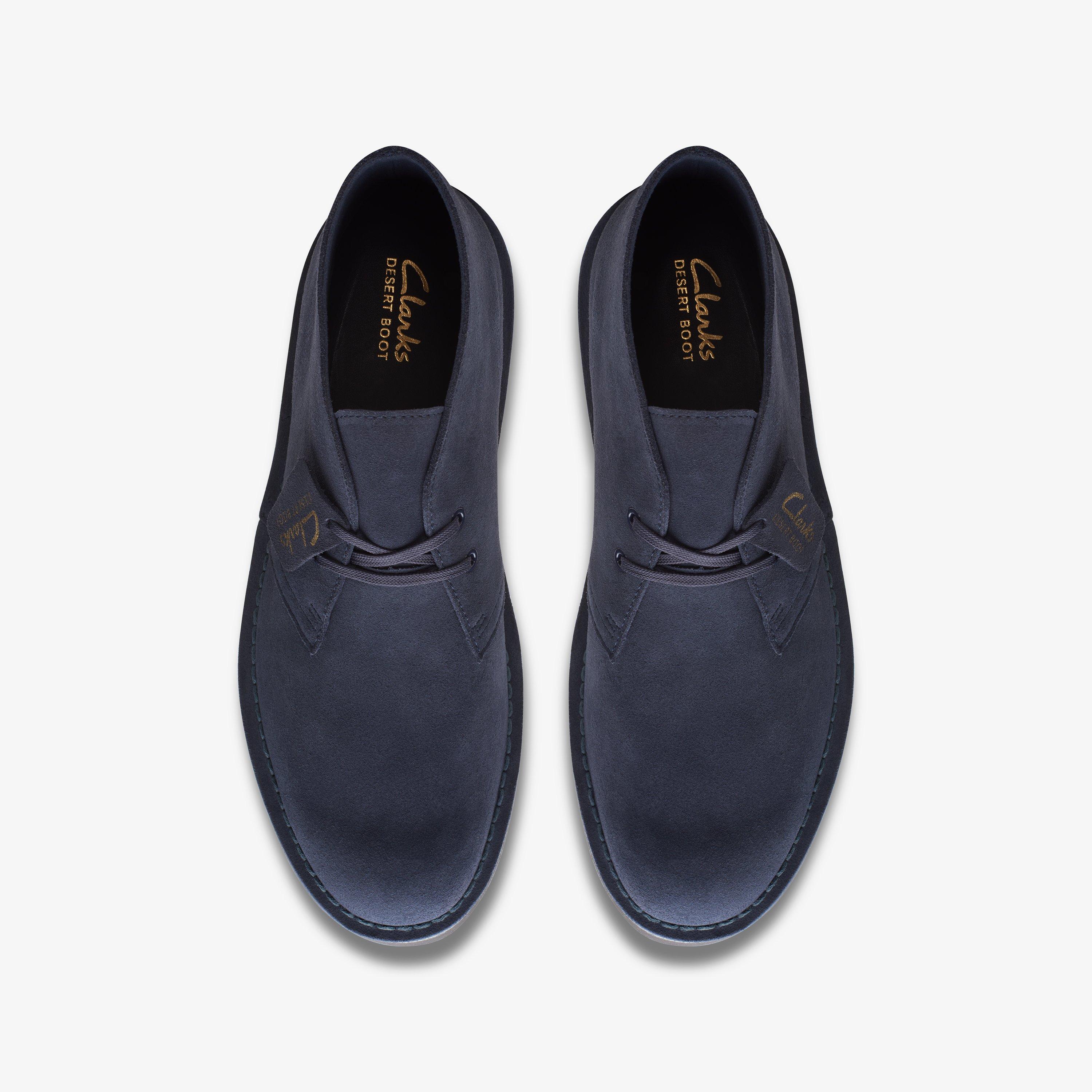 Bottes de désert pour hommes Desert Boot Evo en daim bleu marine à la ...