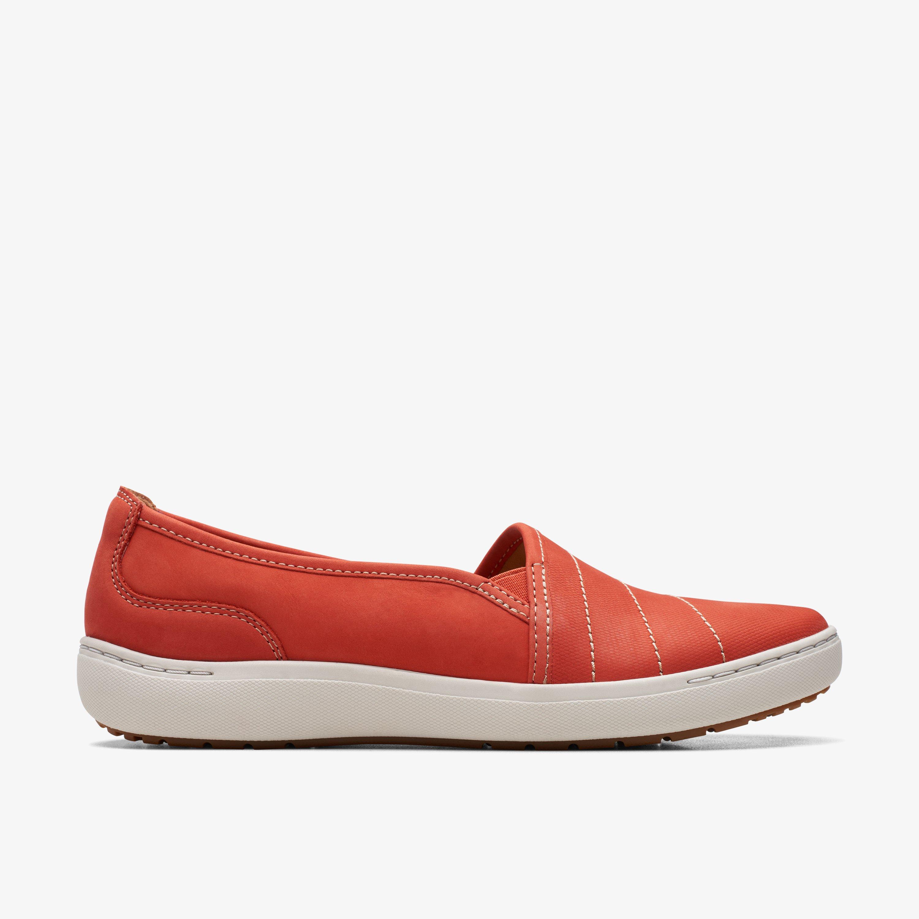 Women's Flats - Ballet, Pointed Toe & Strappy Flats | Clarks US