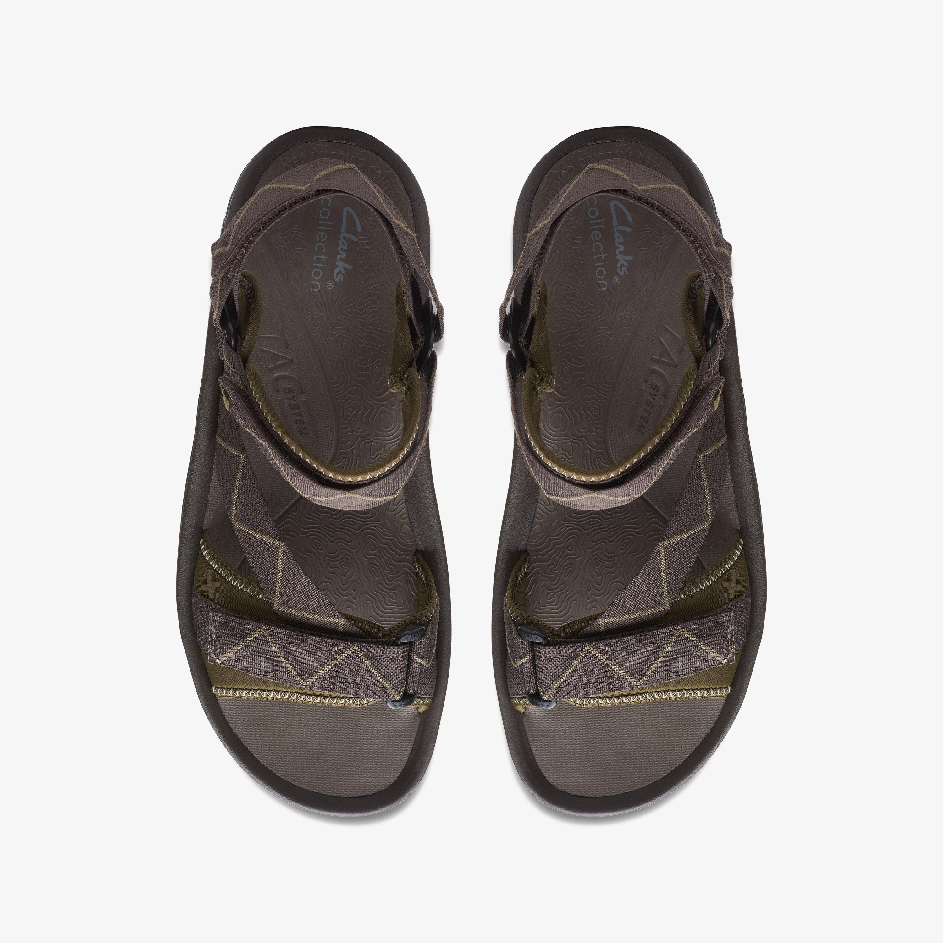 Mens Wesley Trail Brown Combination Flat Sandals | Clarks Outlet