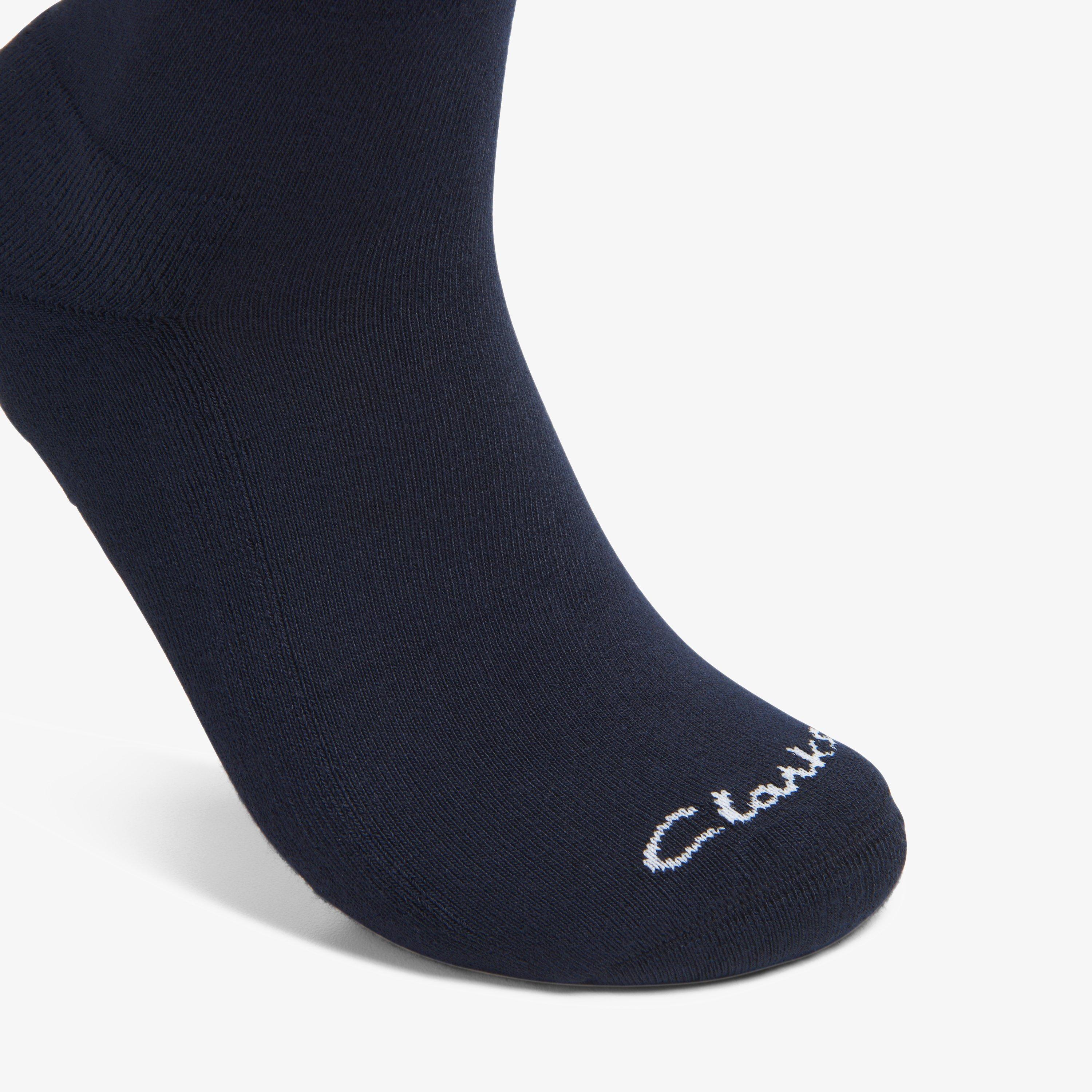 Men's Moisture Wicking Navy Crew Socks | Clarks US