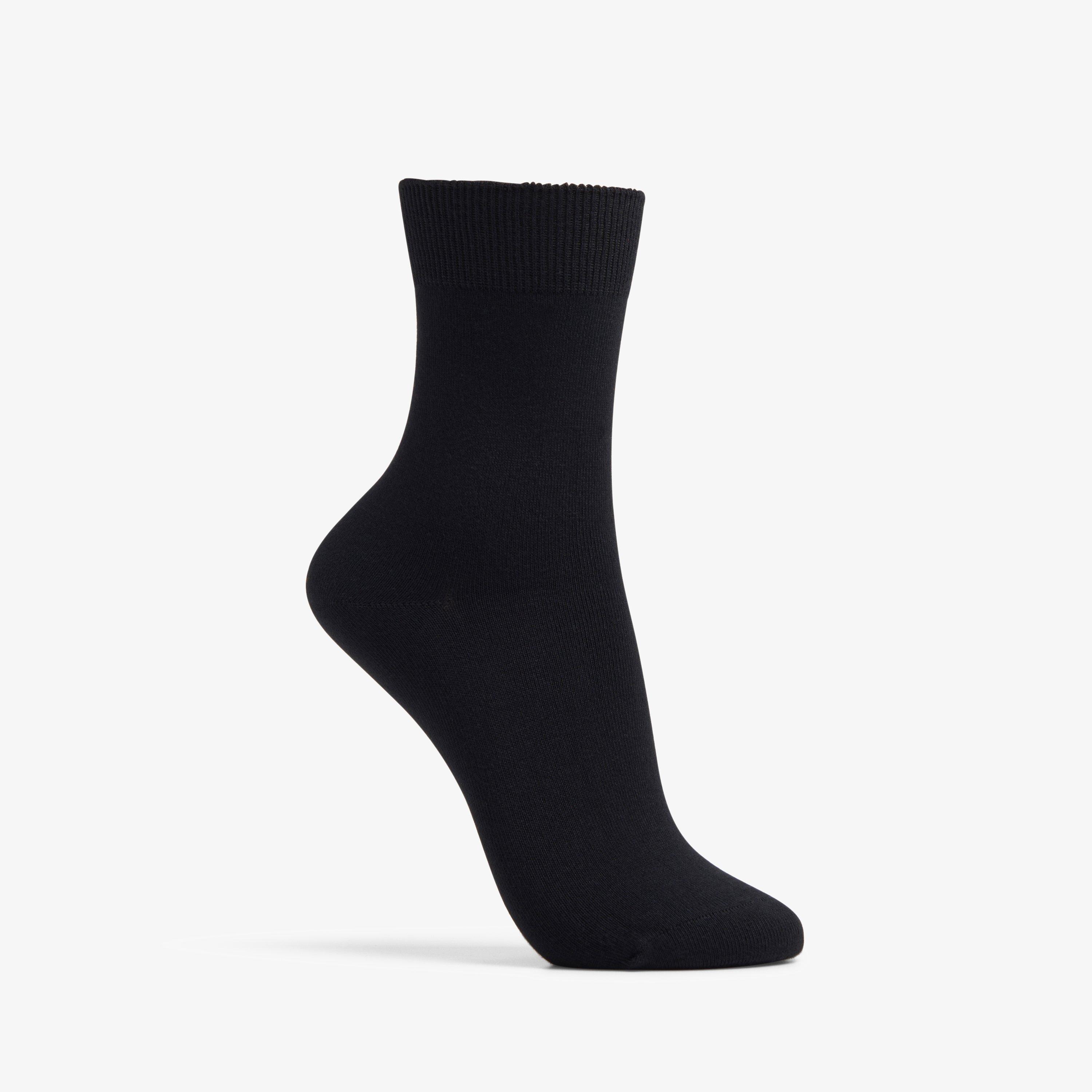Womens Solid Dress Crew Black Socks | Clarks US