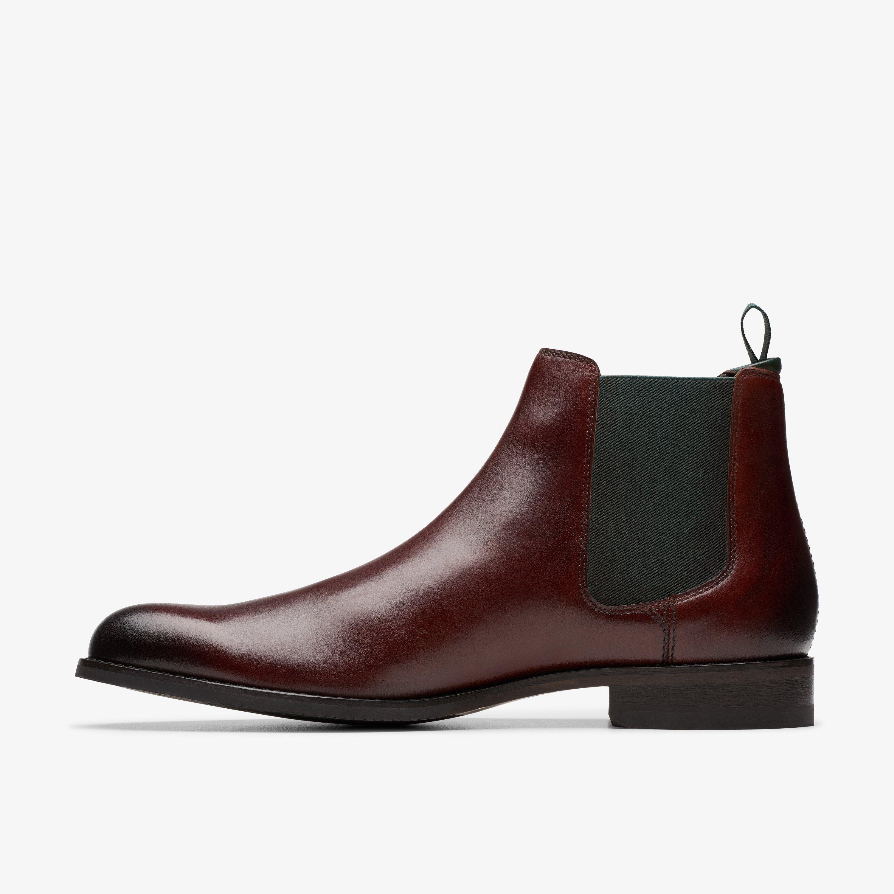 Clarks mens chelsea boots uk store