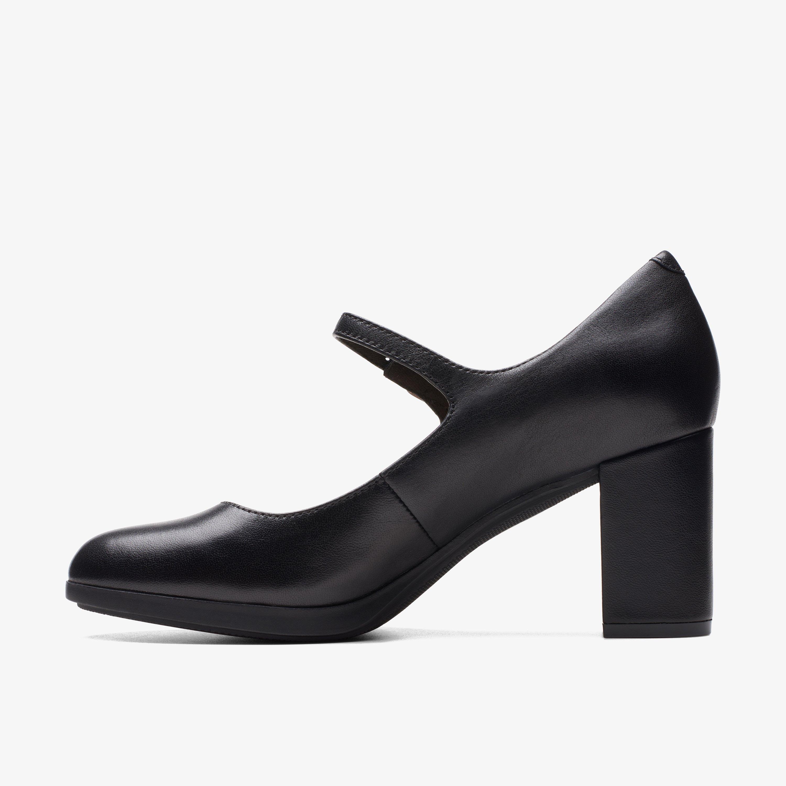Zapatos de mujer Bayla Nora de cuero negro tipo Mary Janes | Clarks