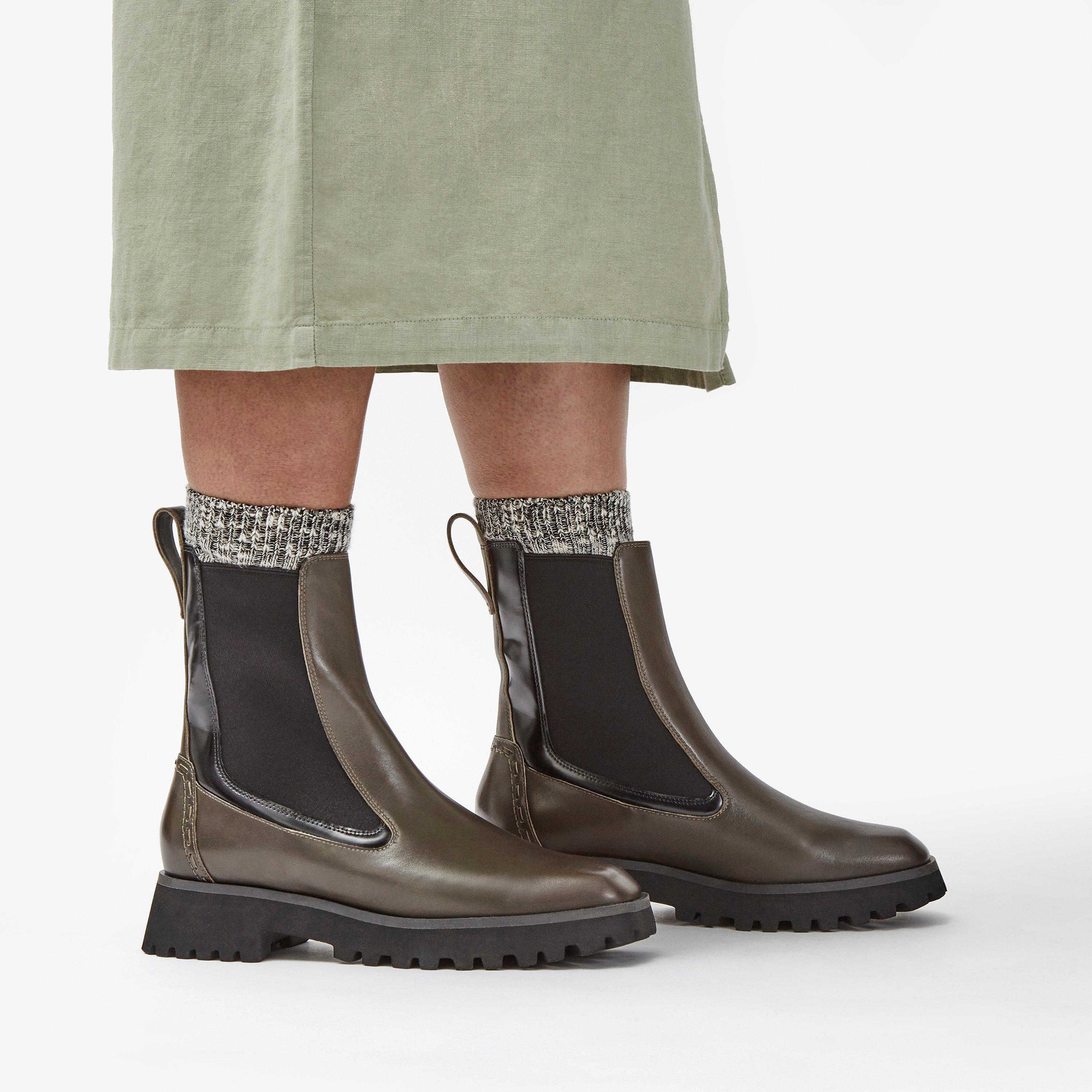 Womens Stayso Rise Olive Leather Ankle Boots Chelsea Boots | Clarks Outlet