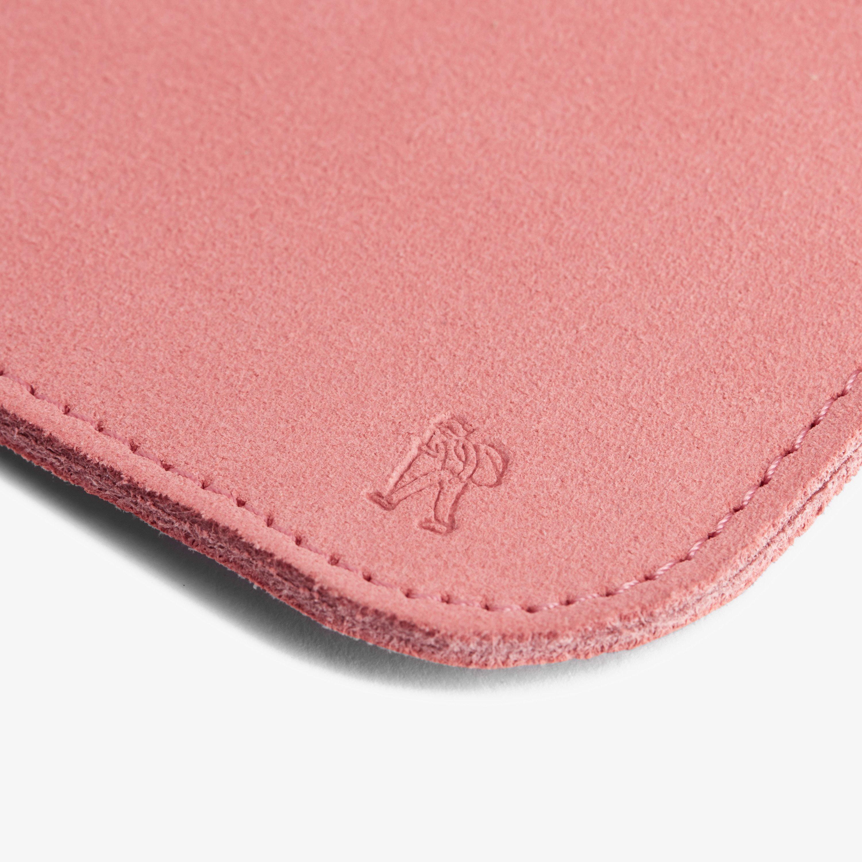 Mens, Womens, Unisex Wallabee Coin Pink Suede Wallet | Clarks