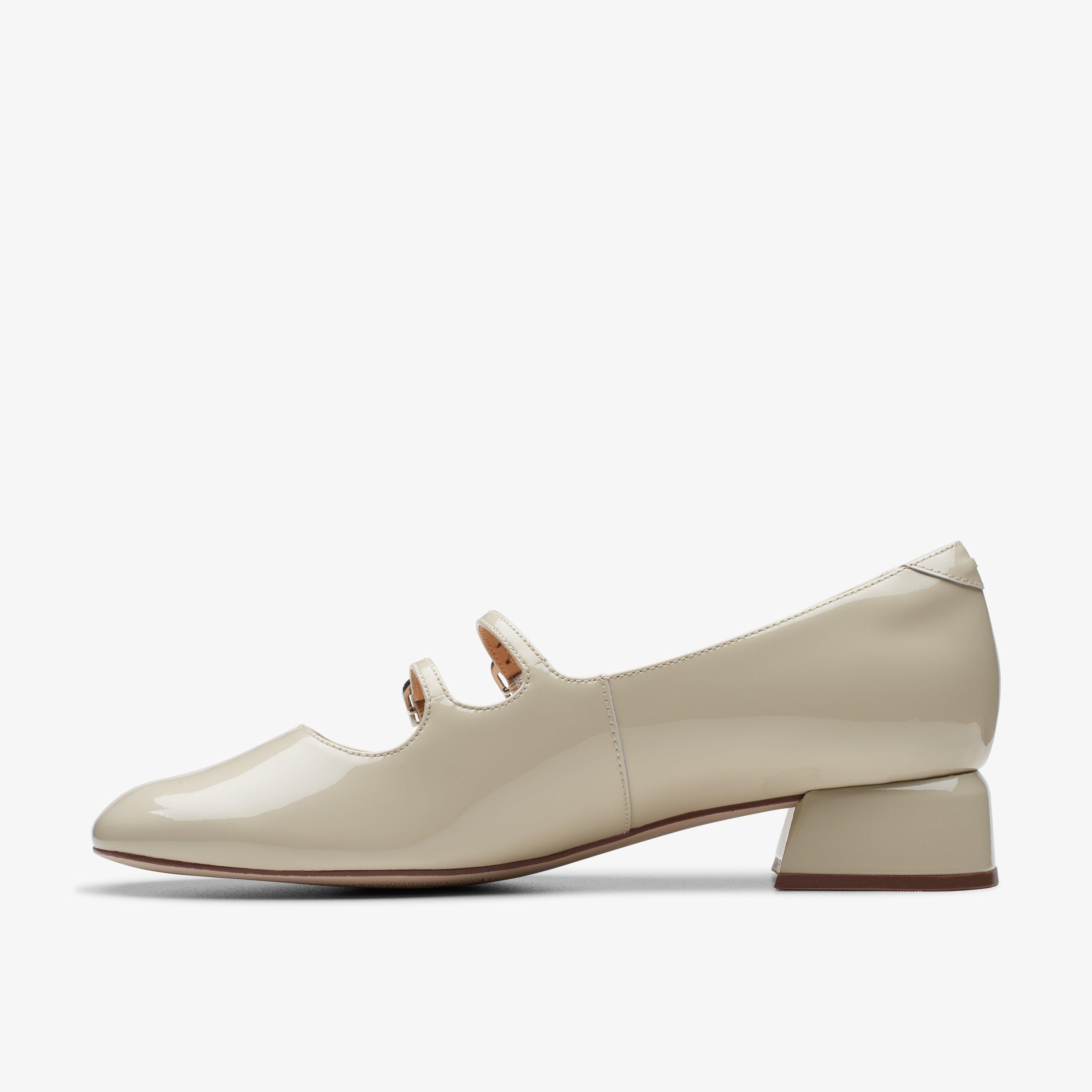 Womens Daiss30 Shine Ivory Patent Shoes Mary Jane Heels | Clarks Outlet