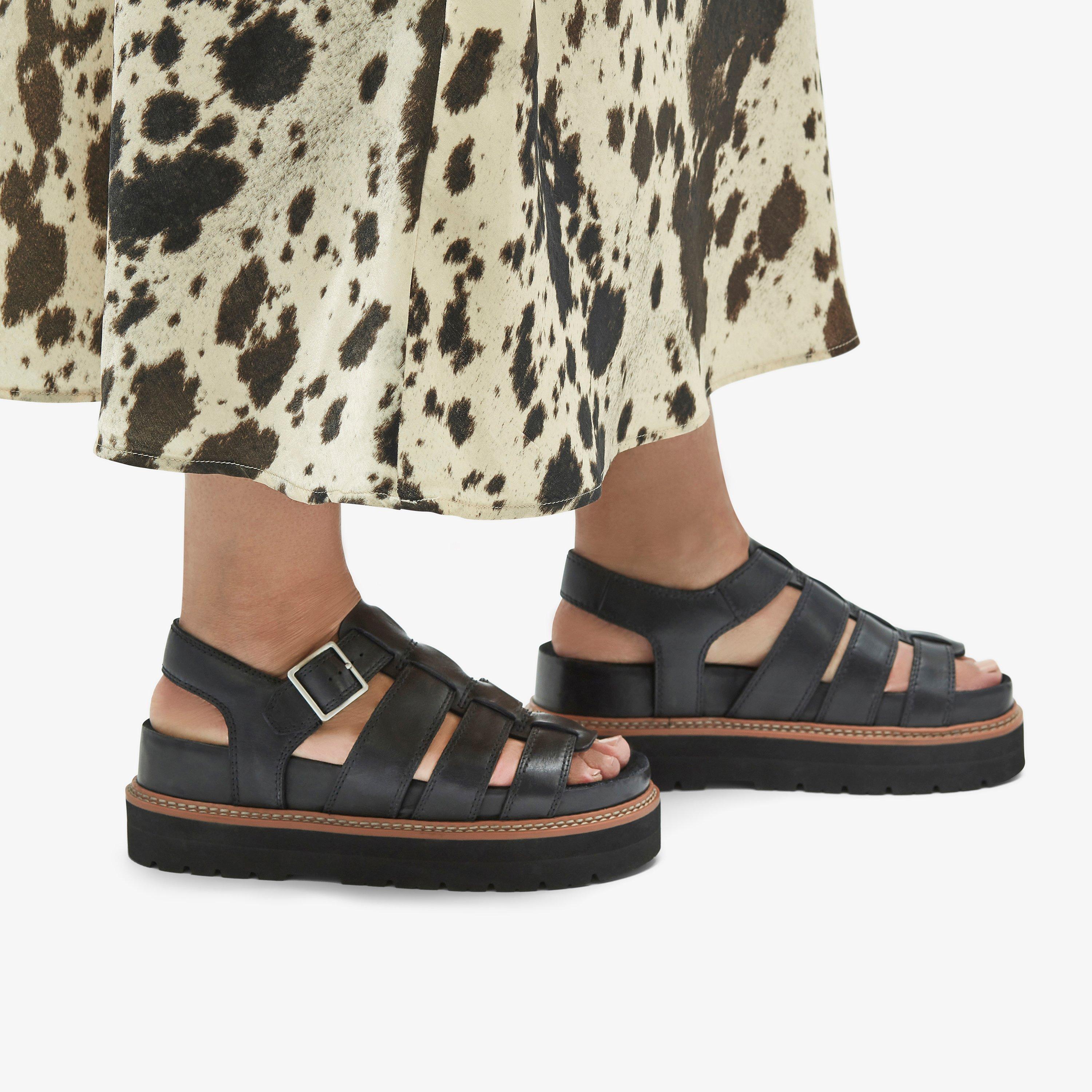 Womens Orianna Twist Black Leather Flat Sandals Sandals | Clarks UK