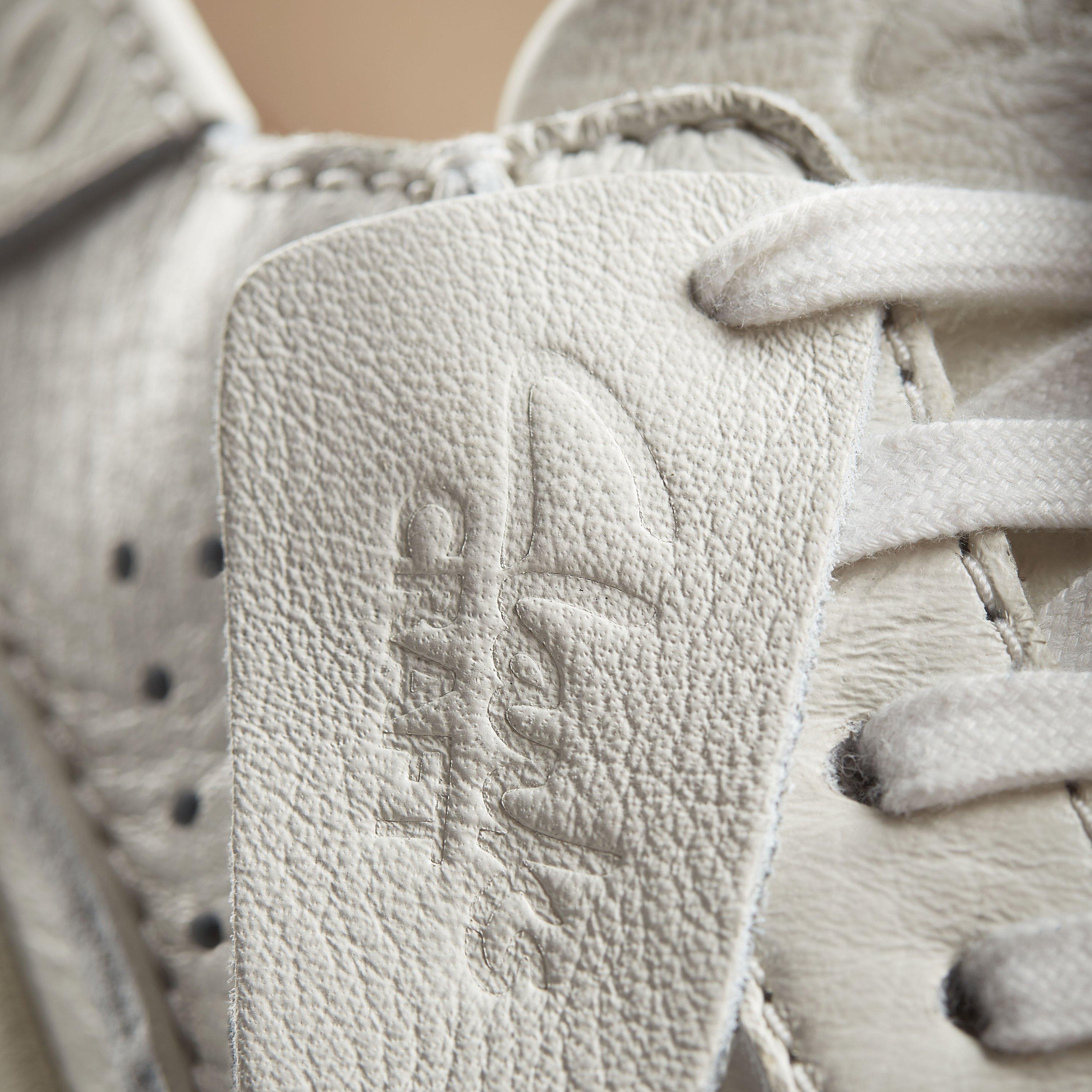 Zapatillas de cuero blanco roto con cordones para mujeres Craft Speed ...