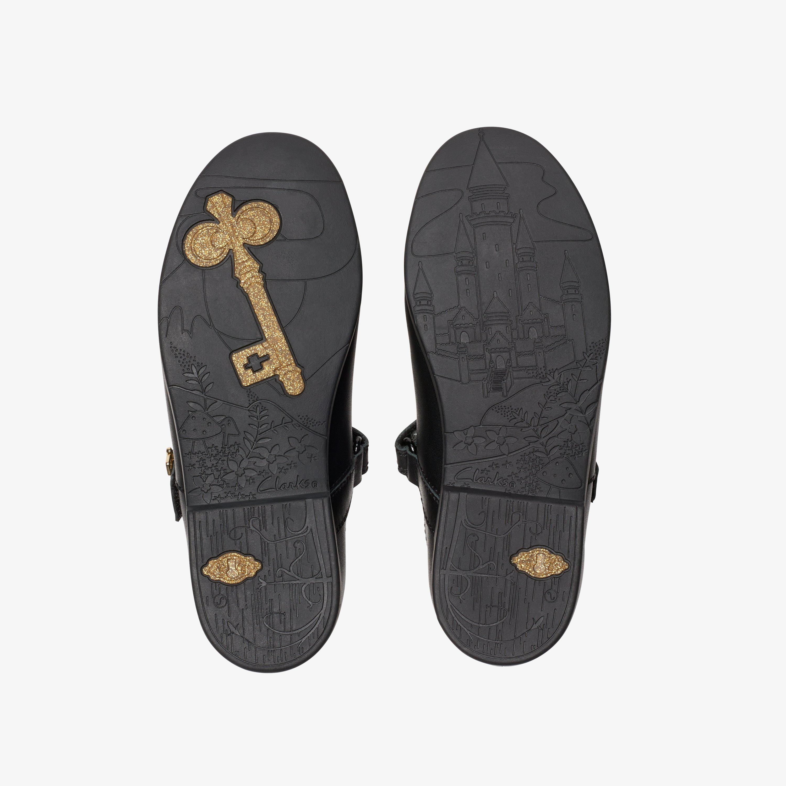 Girls Lock Magic Kid Black Leather Bar Shoes | Clarks