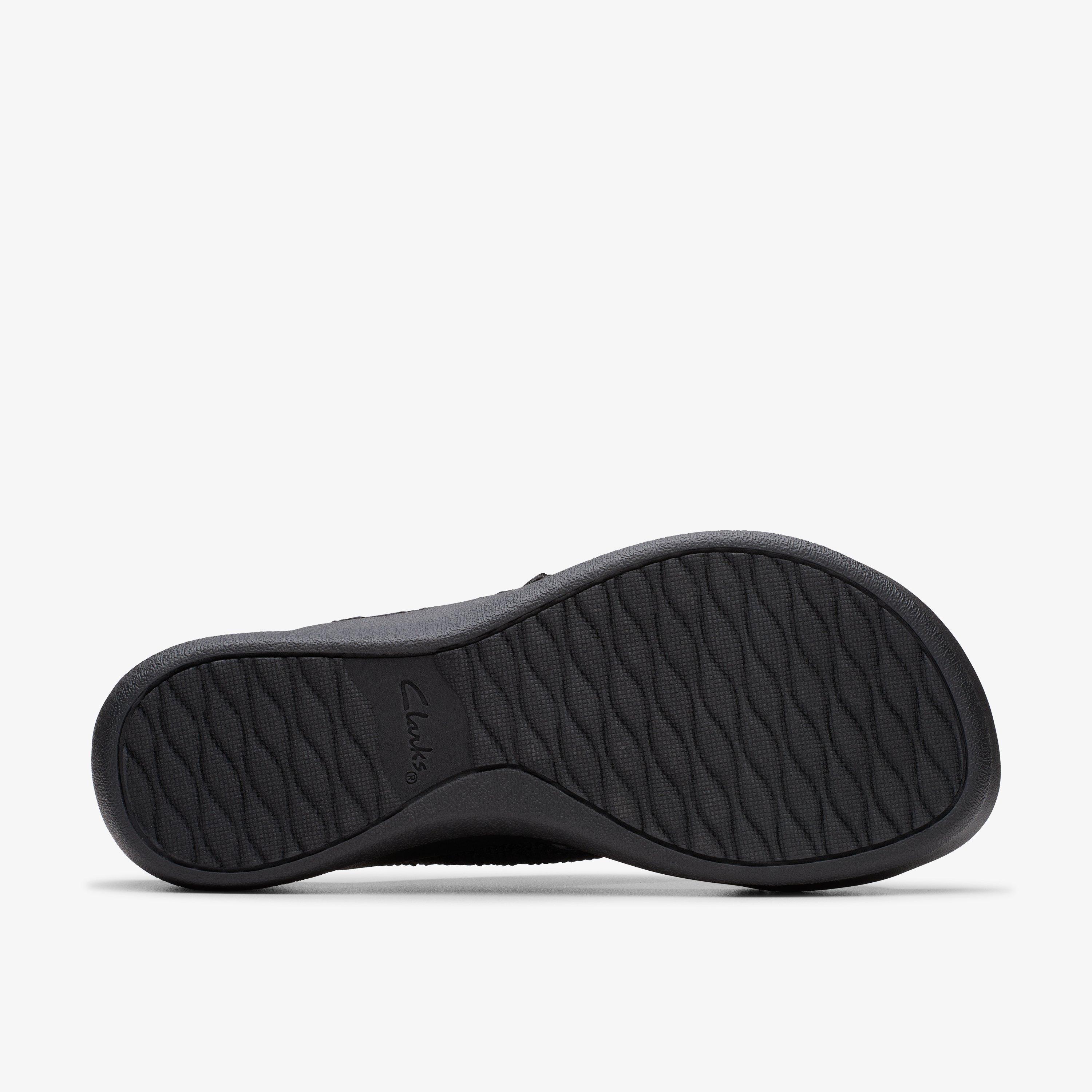 Women's Arla Wave Black Cloudsteppers™ Sandals | Clarks