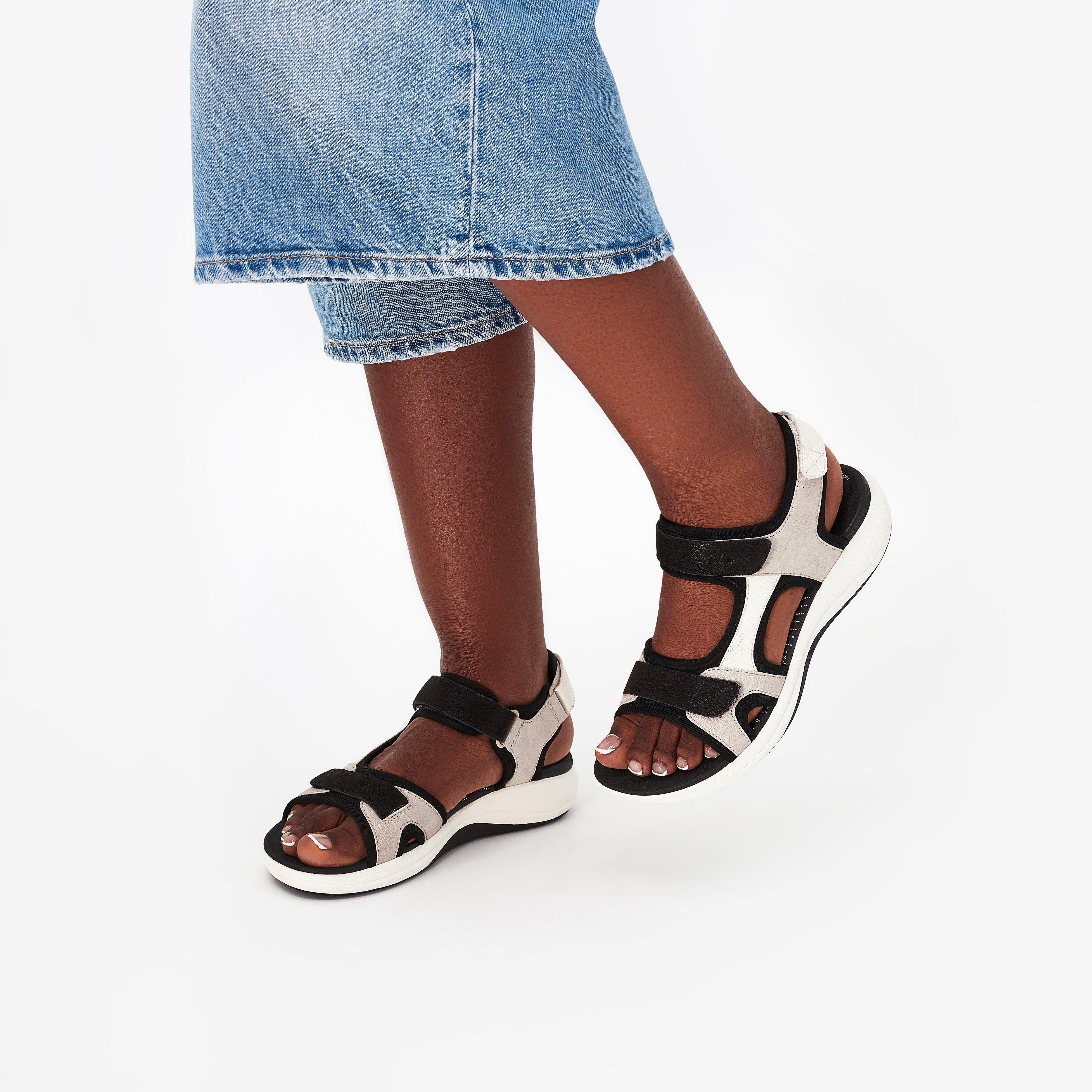 Women's Mira Bay Flint Cloudsteppers™ Sandals | Clarks