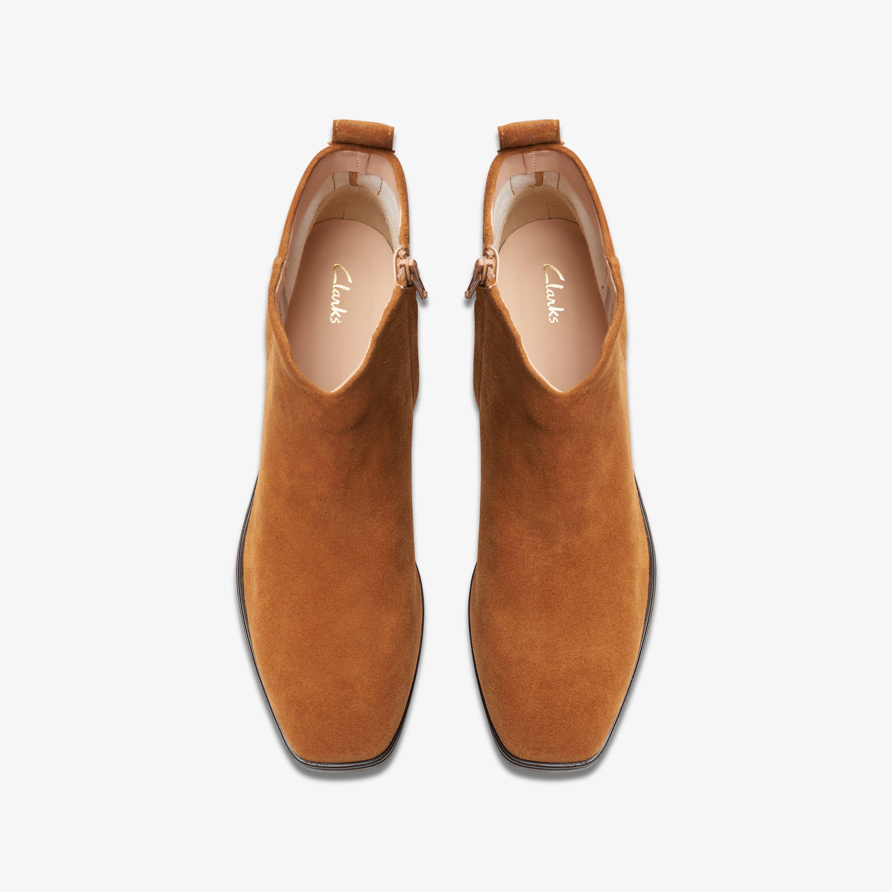 Womens Amser Izzy Tan Suede Boots | Clarks UK