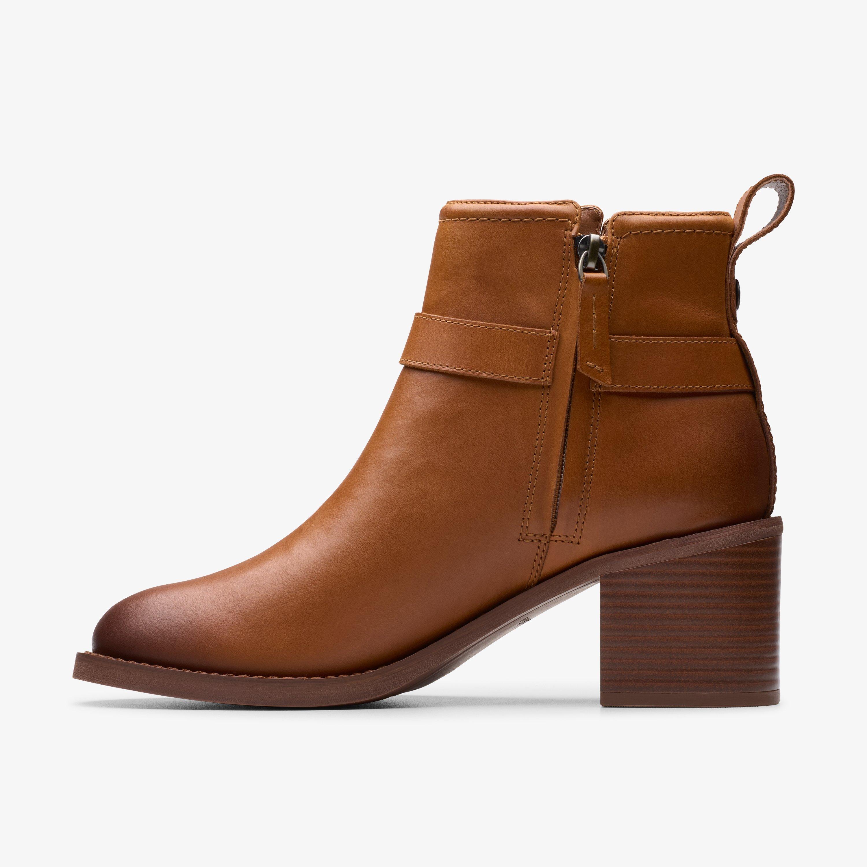 Bottes à cheville en cuir marron moyen Chamberly Trim pour femmes | Clarks
