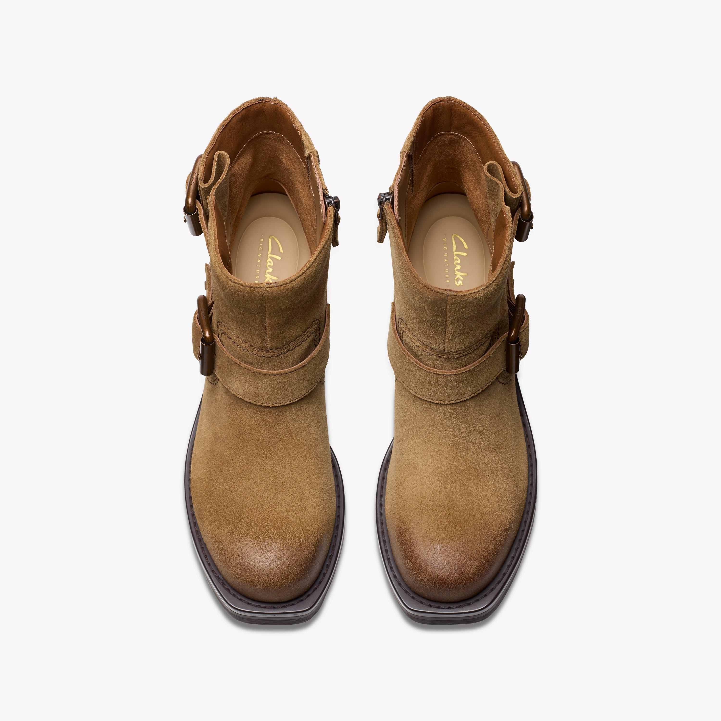 Botines de tobillo con hebilla de ante color nogal para mujeres | Clarks