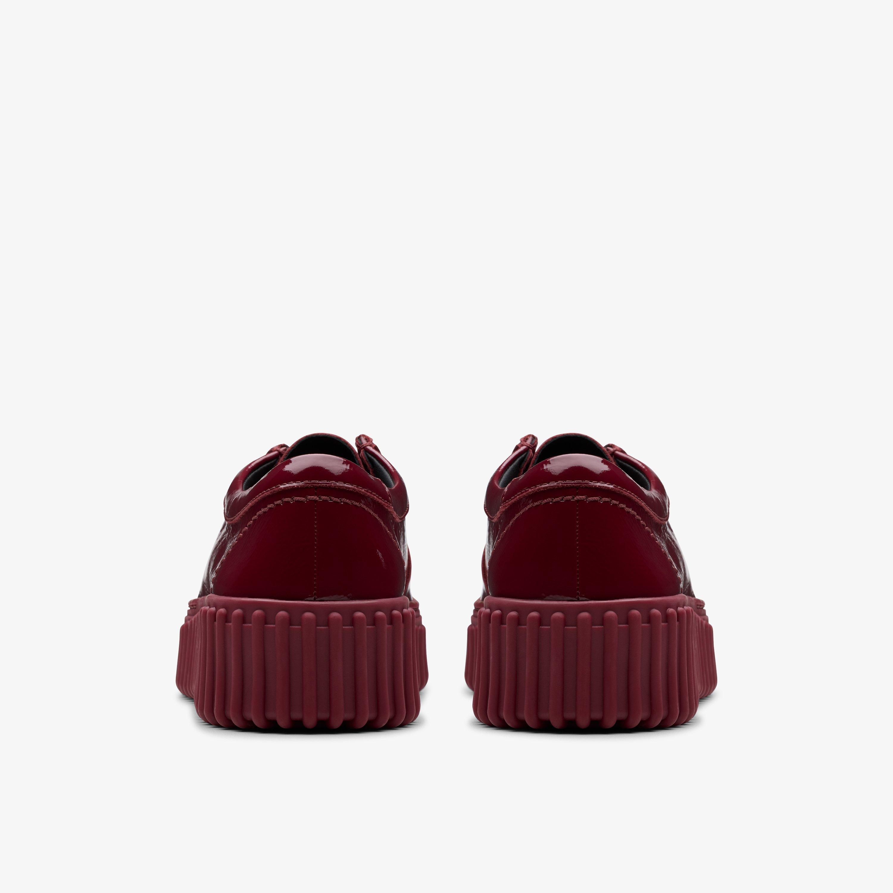 FEMME Torhill Bee en coloris bordeaux verni Chaussures | Clarks