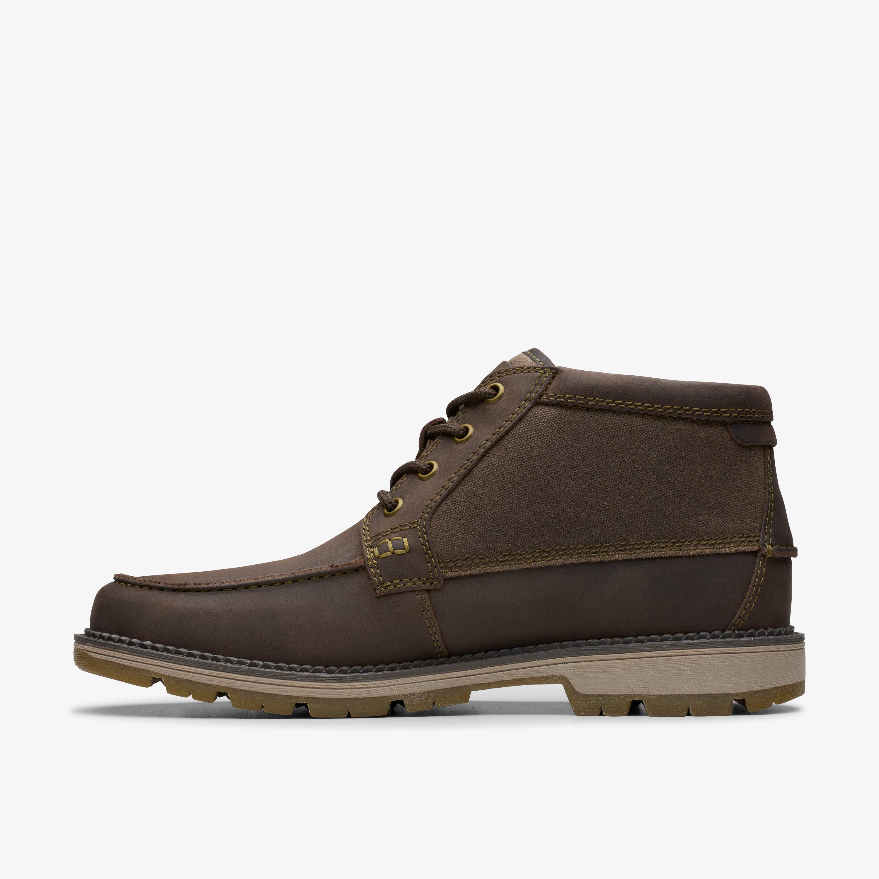Men's Maplewalk Moc Brown Ankle Chukka Boots | Clarks