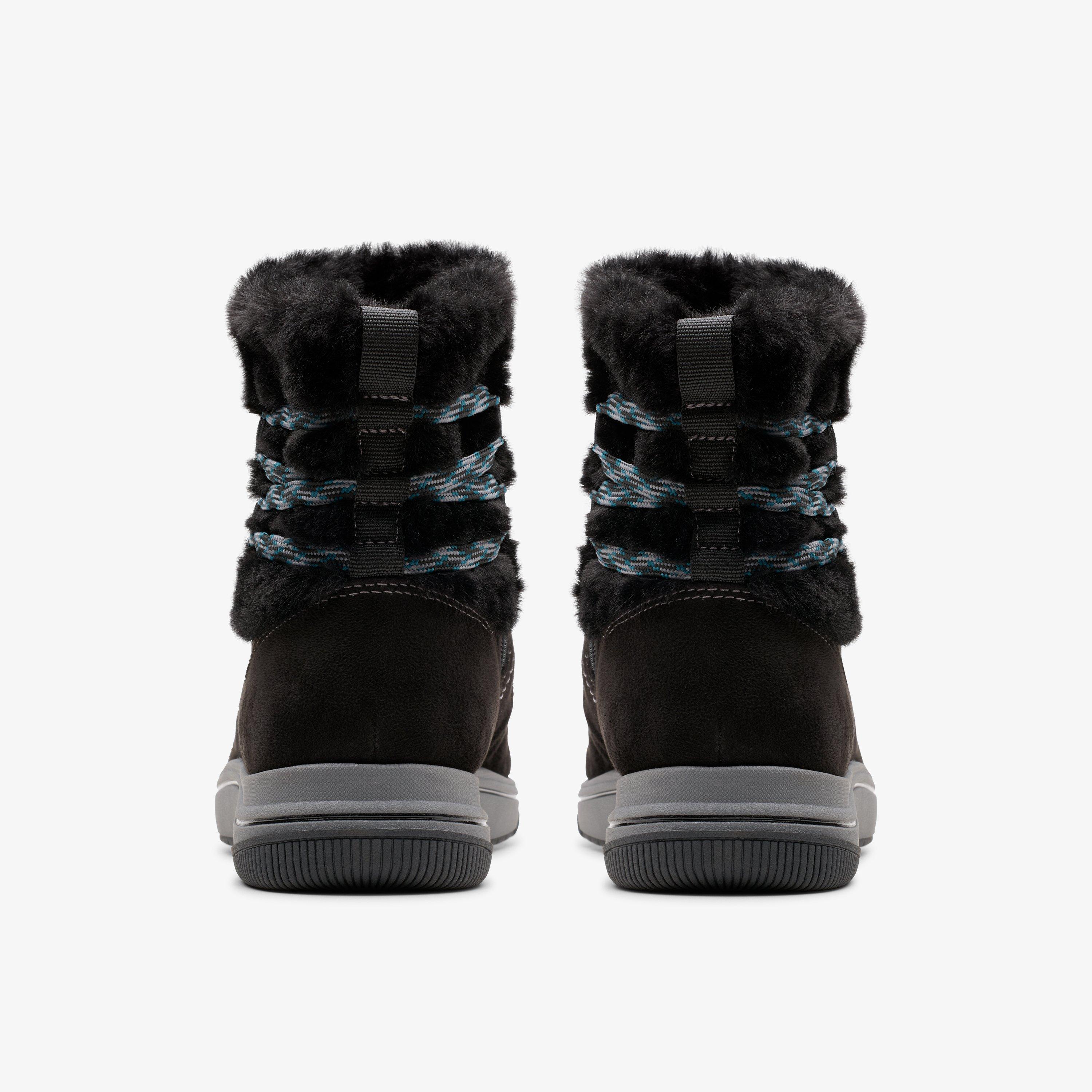 Women's Breeze Cozy Black Cloudsteppers™ Shoes | Clarks