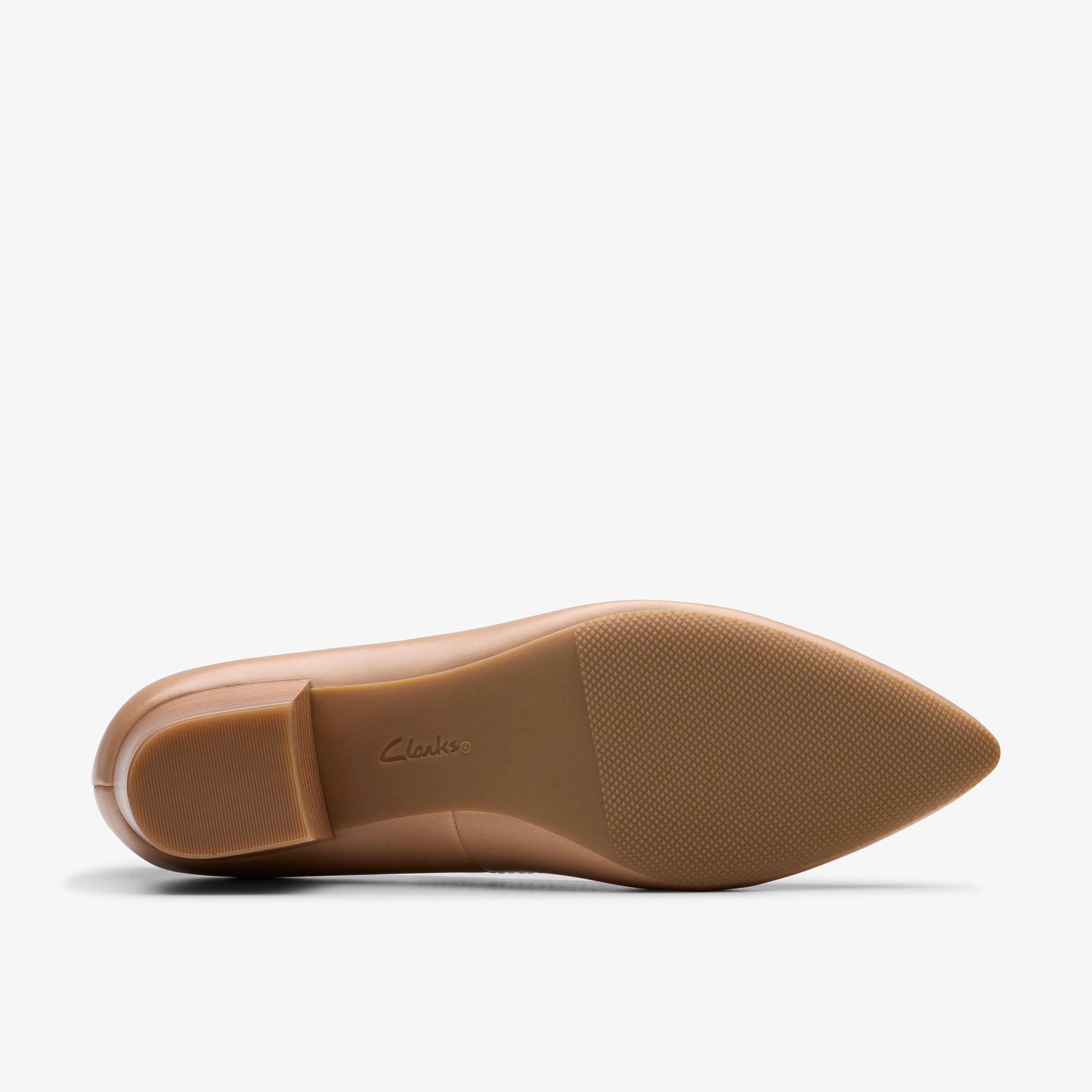 Womens Ellanie Hope Warm Beige Leather Pumps | Clarks