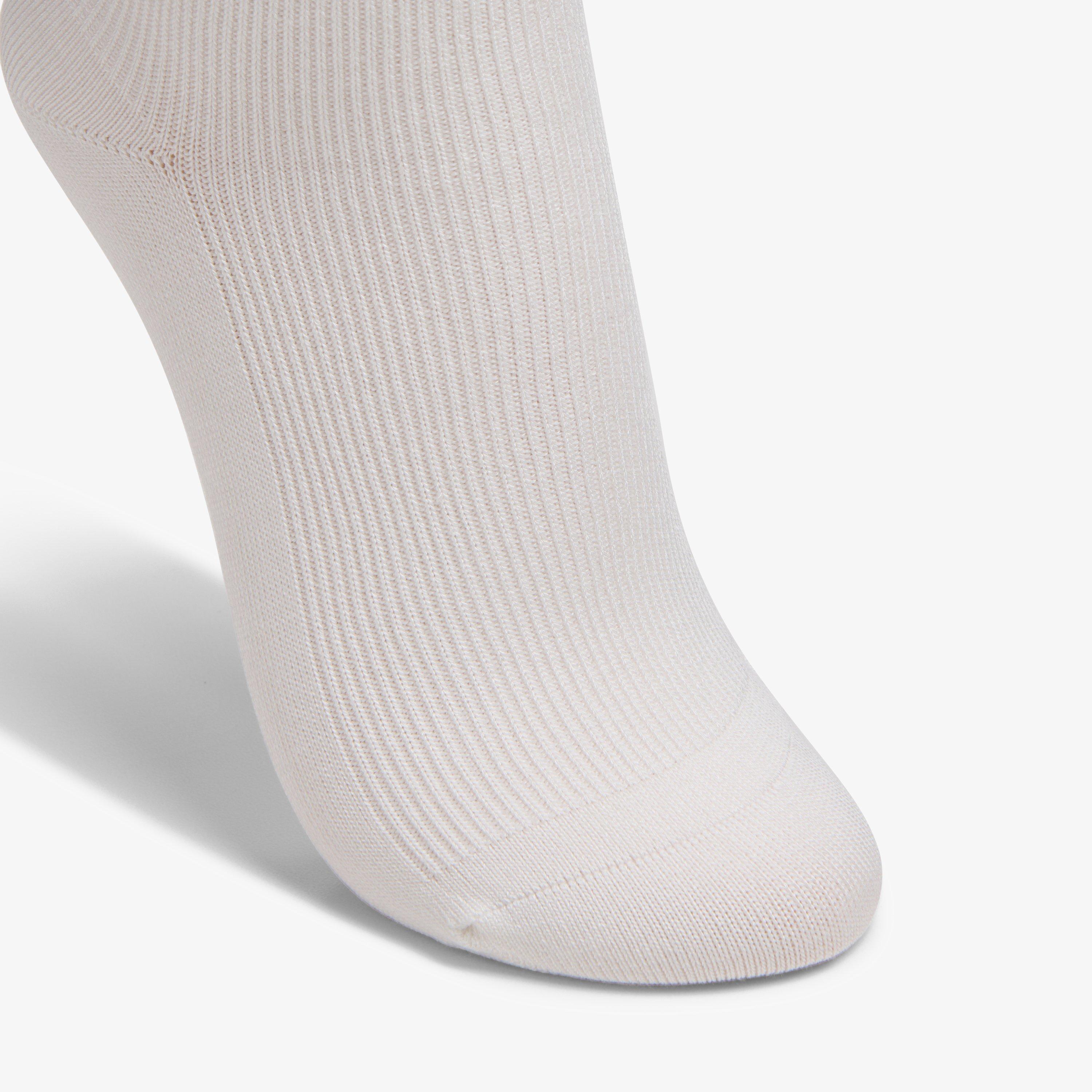 Womens Rosewelt Crew Ivory Socks | Clarks US