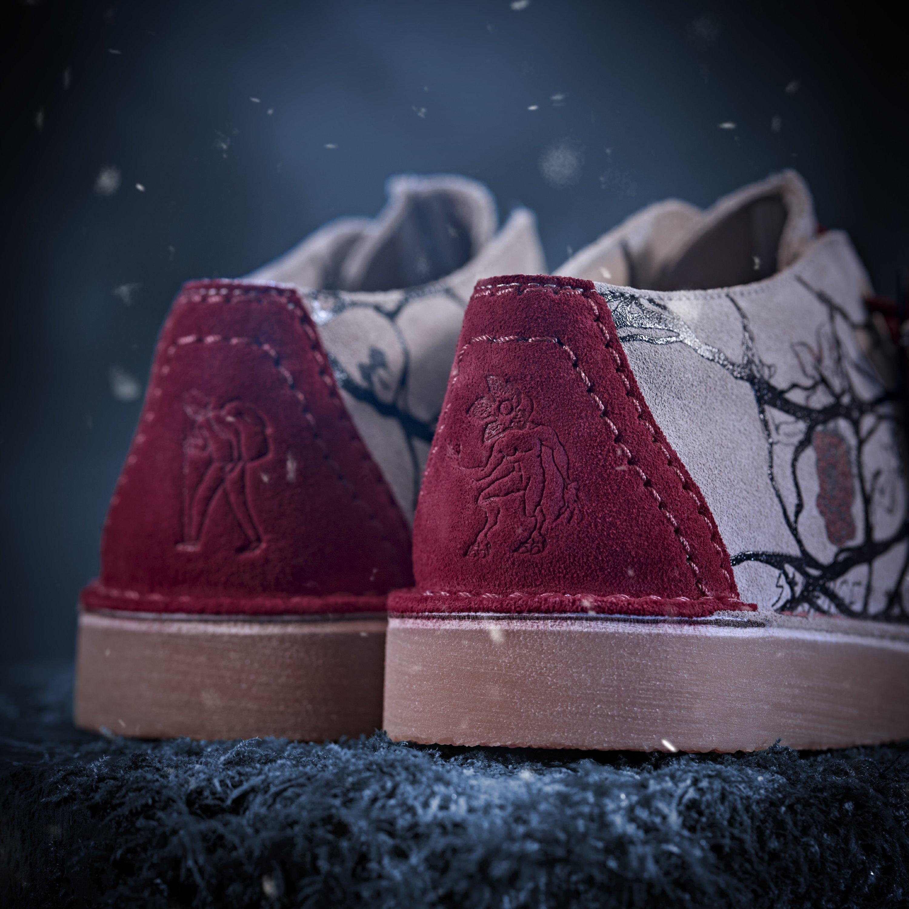 Kids Unisex Stranger Things Desert Trek Youth Sand/Dark Interest Shoes ...