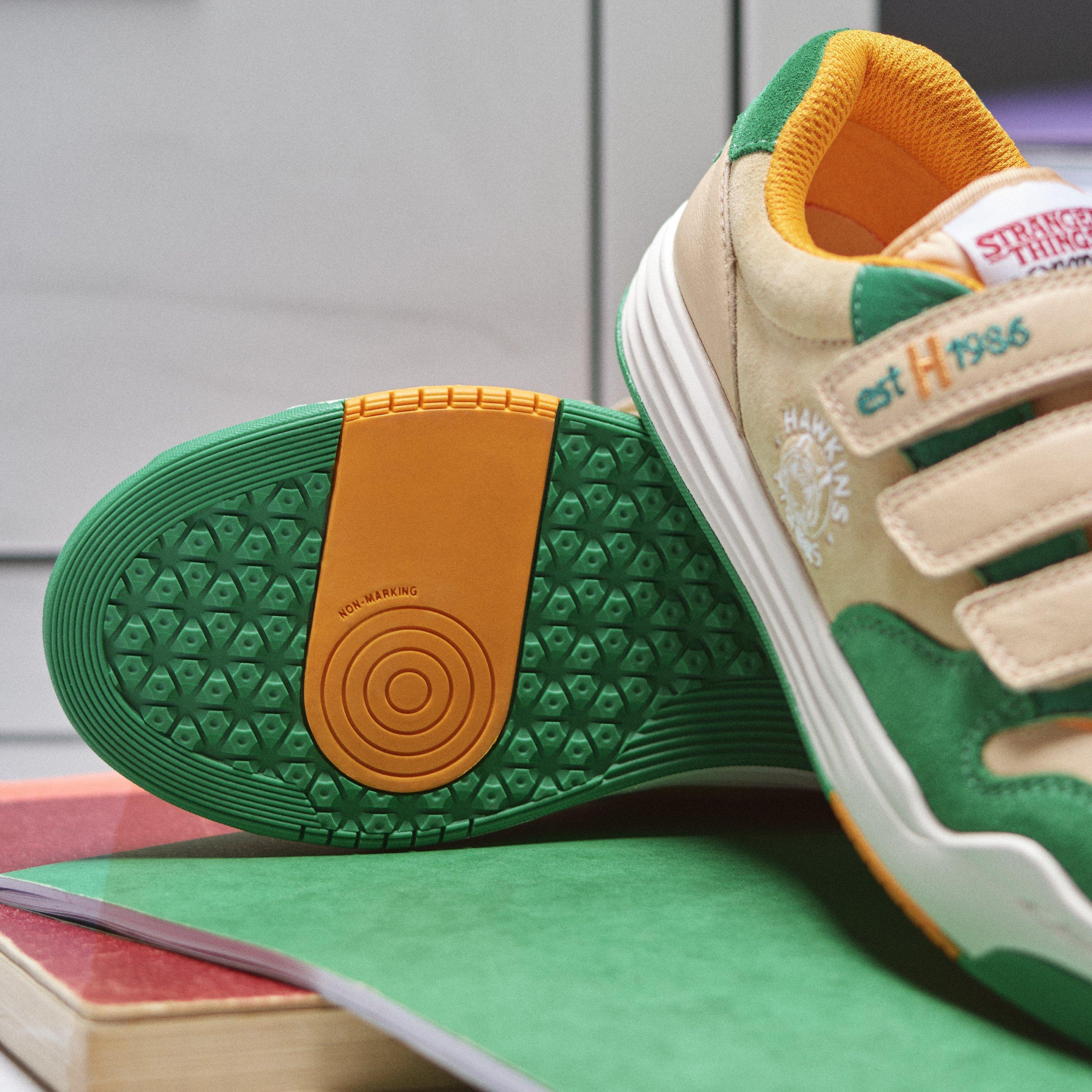 Kids Unisex Stranger Things Urban Ace Older Off White Shoes | Clarks