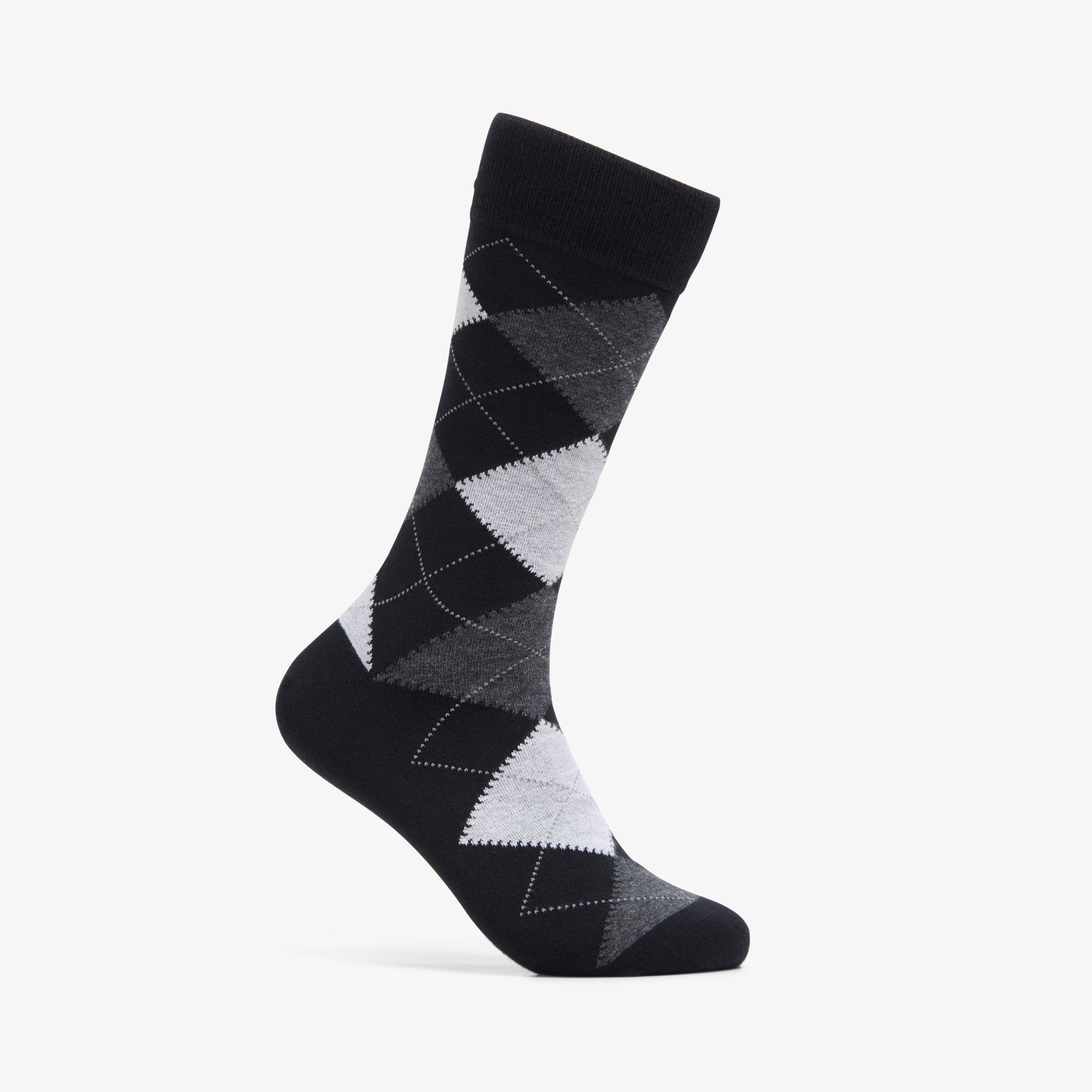 Men's Moisture Wicking Argyle Black Crew Socks | Clarks US