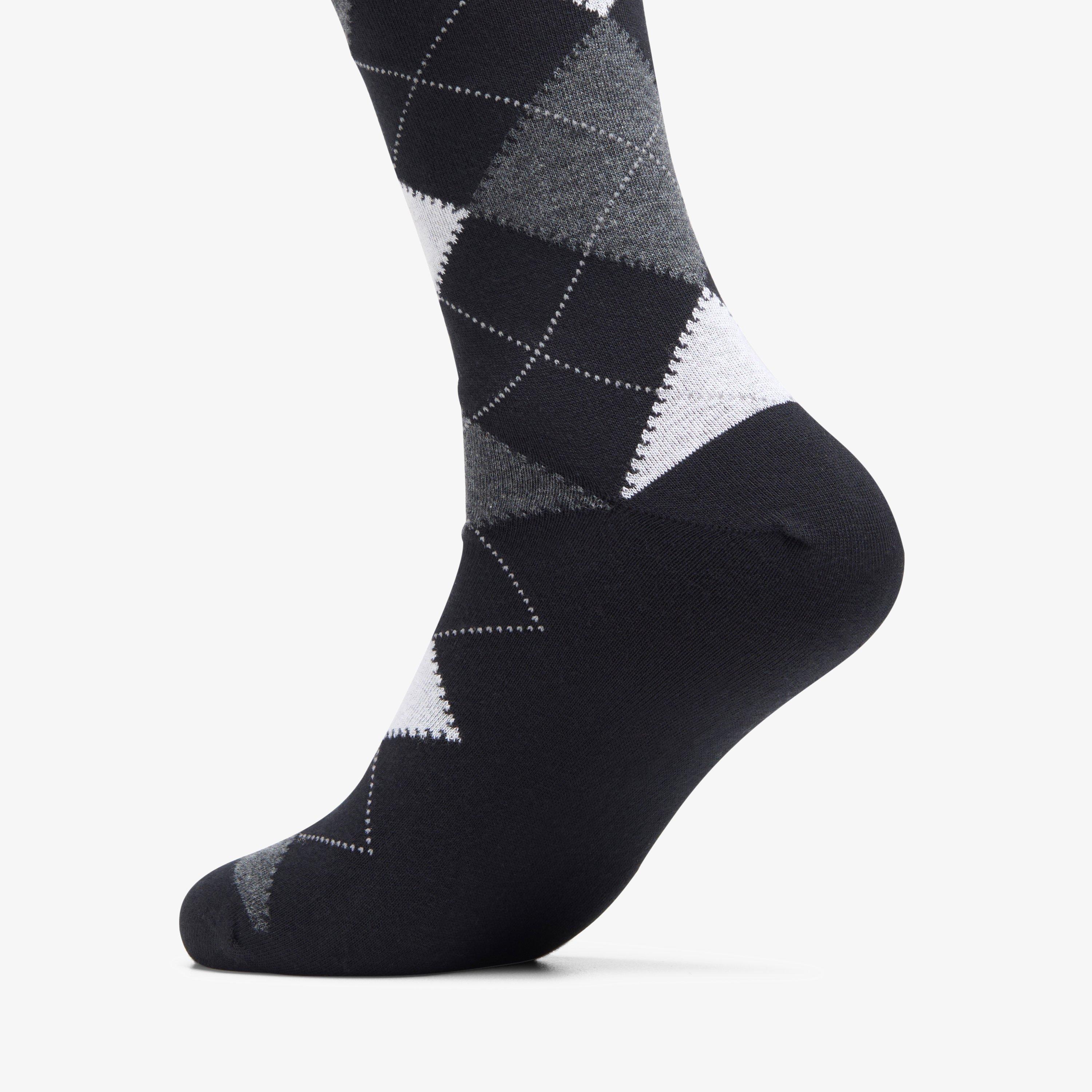 Men's Moisture Wicking Argyle Black Crew Socks | Clarks US