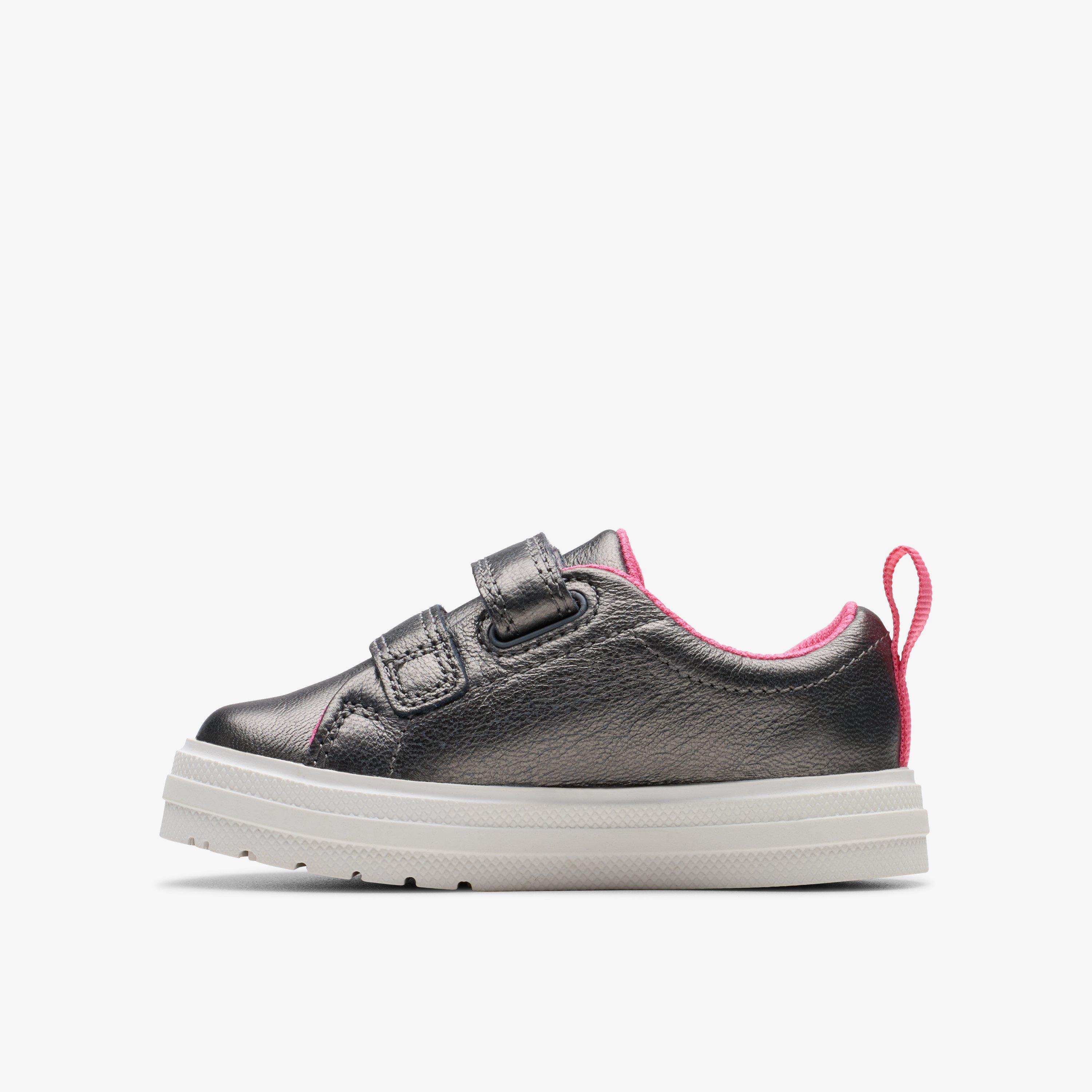 Girls Nova Teen Toddler Gun Metal Trainers | Clarks Children's