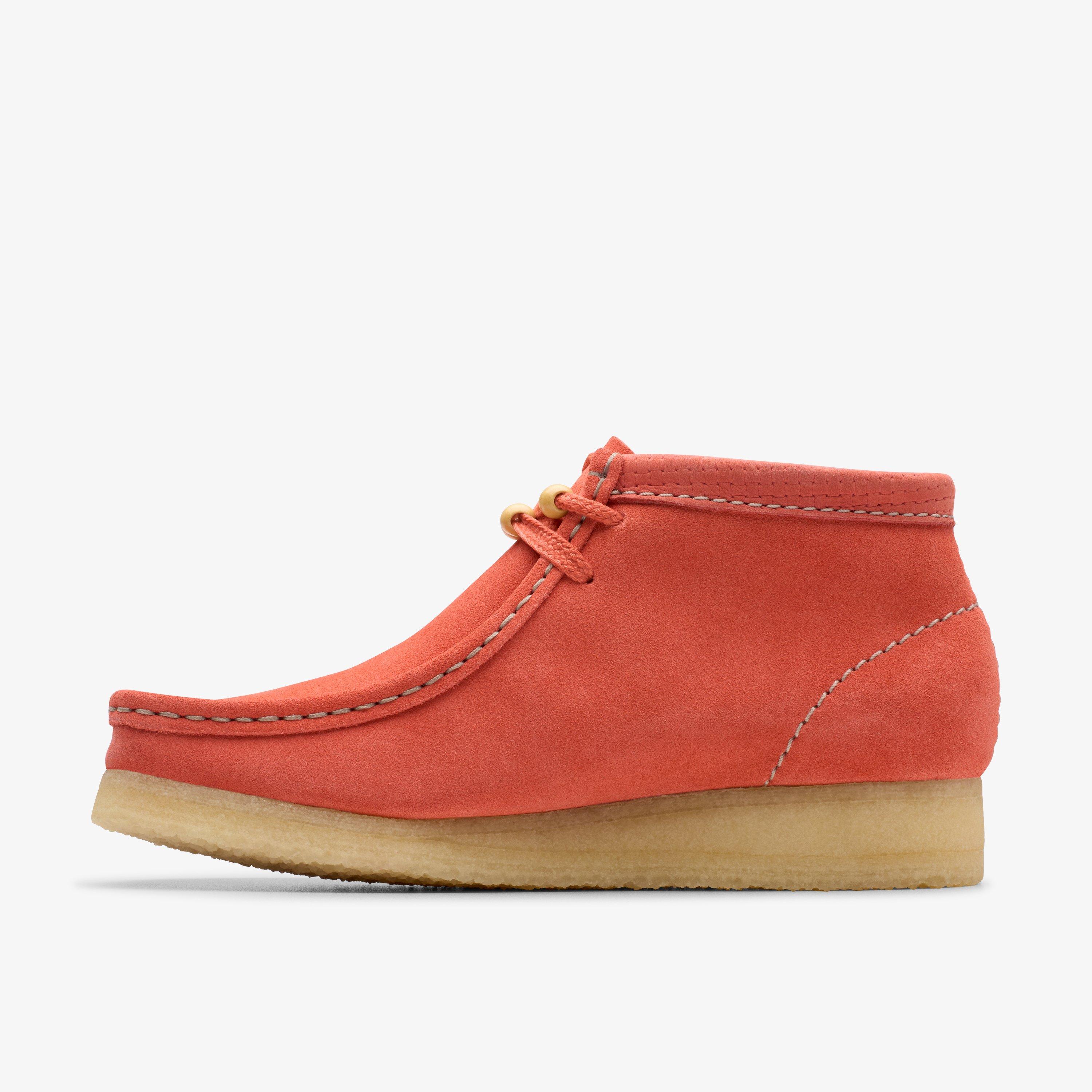 Bottes Wallabee pour femmes en daim corail Wallabee | Clarks