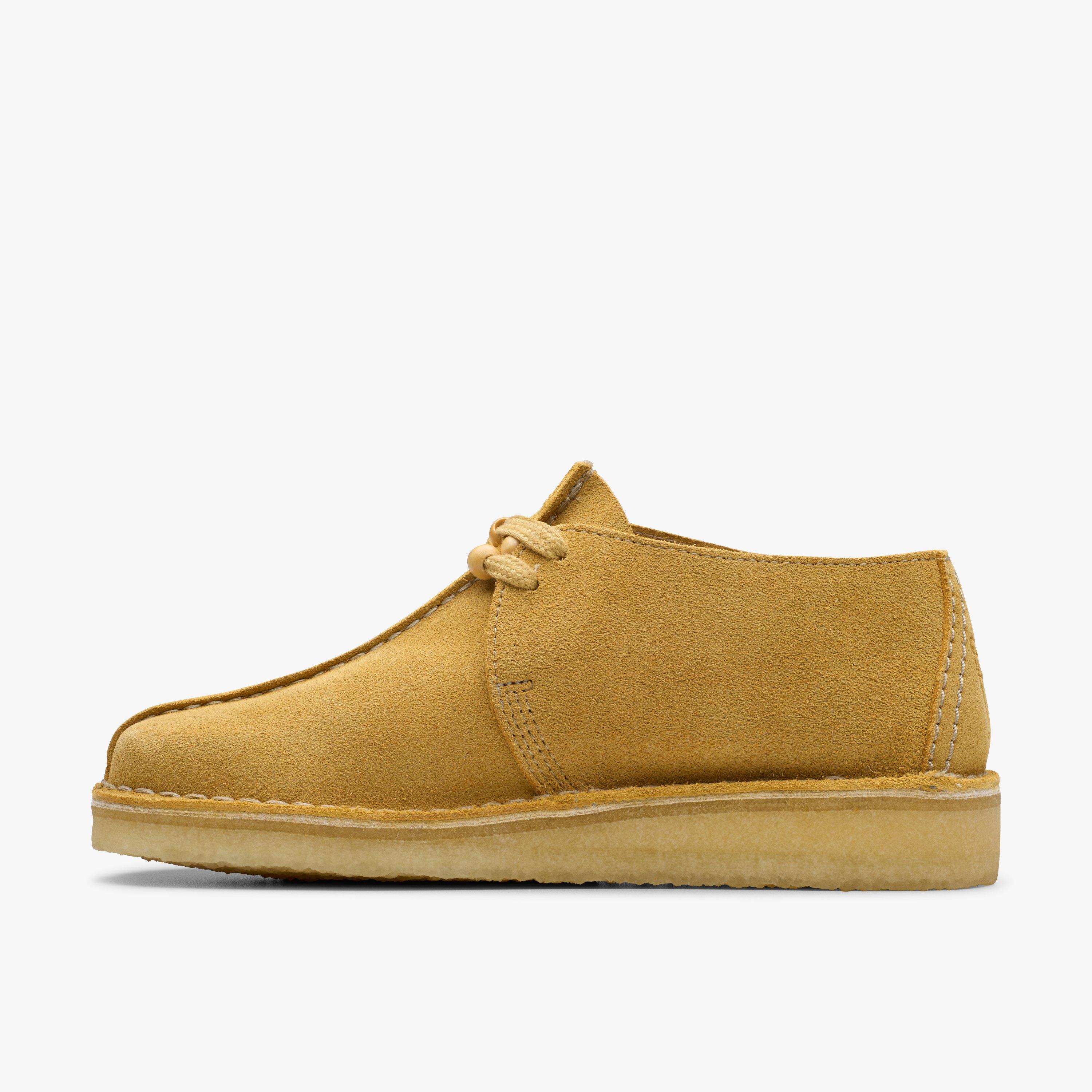 Input: Womens Desert Trek Golden Tan Suede None | Clarks Output: Desert ...