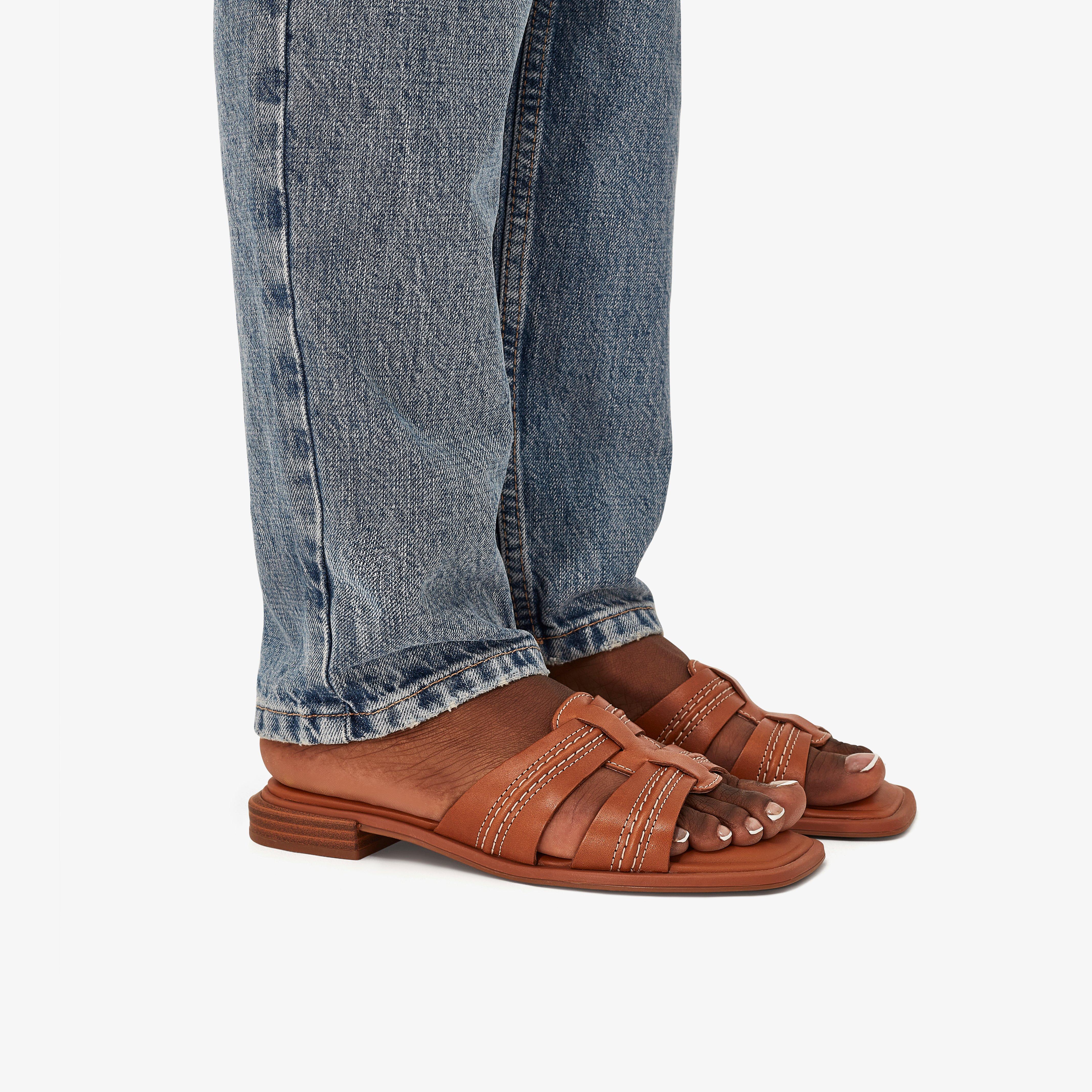 Womens Ariany Mule Tan Leather Slip Ons, Flat Sandals Sandals | Clarks IE