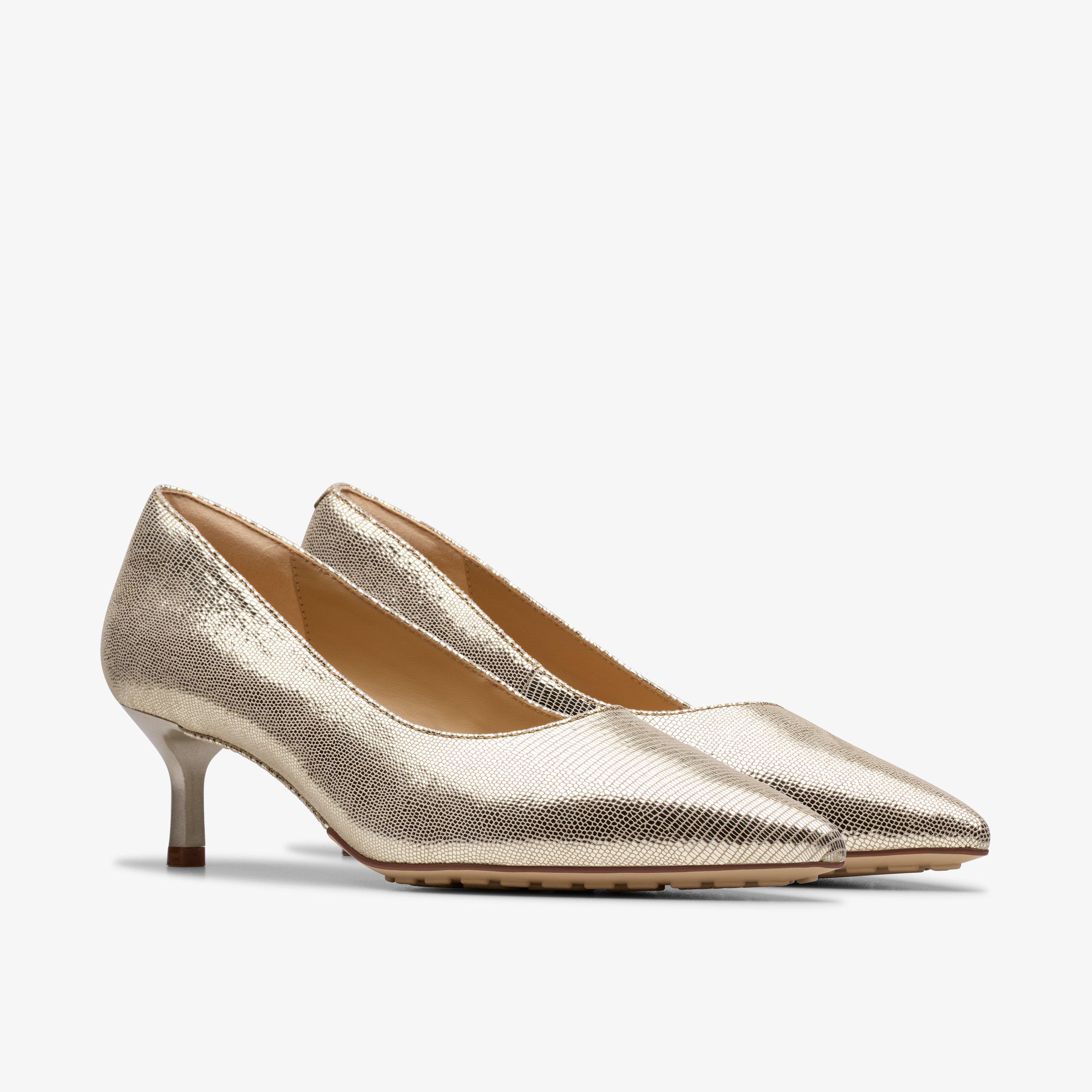 Adela Court champagnekleurig interest pumps voor dames | Clarks
