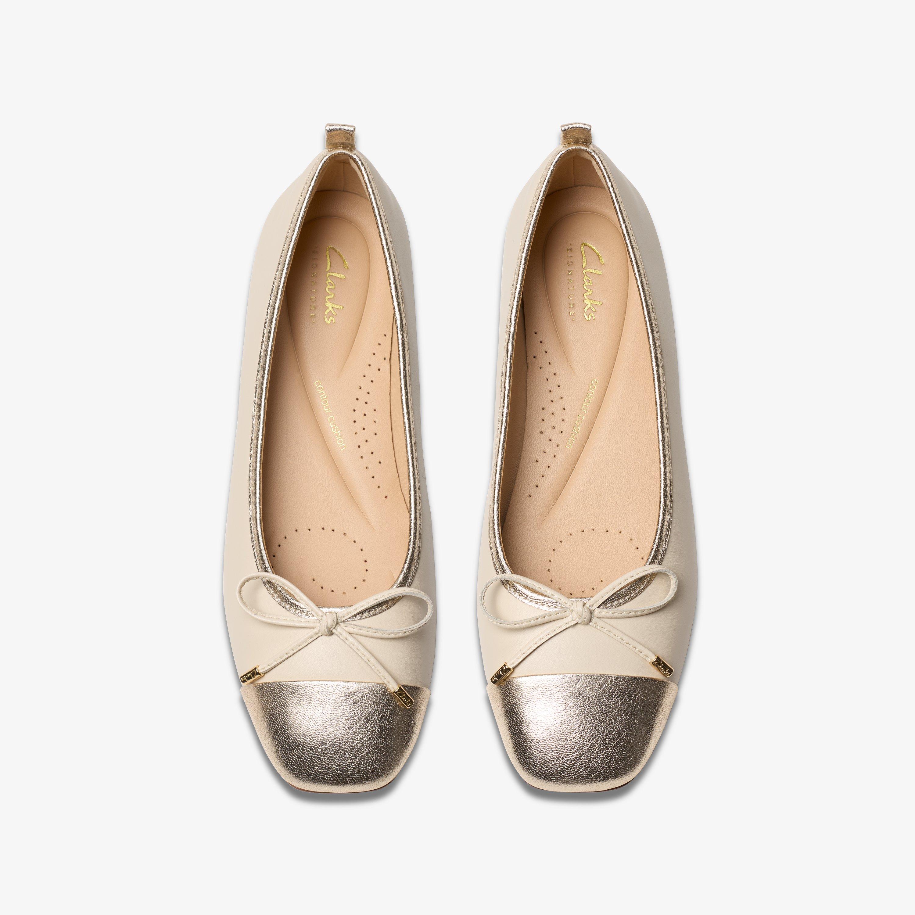 Chaussures à enfiler pour femmes Ubree15 Poppy Crème Multi Court | Clarks