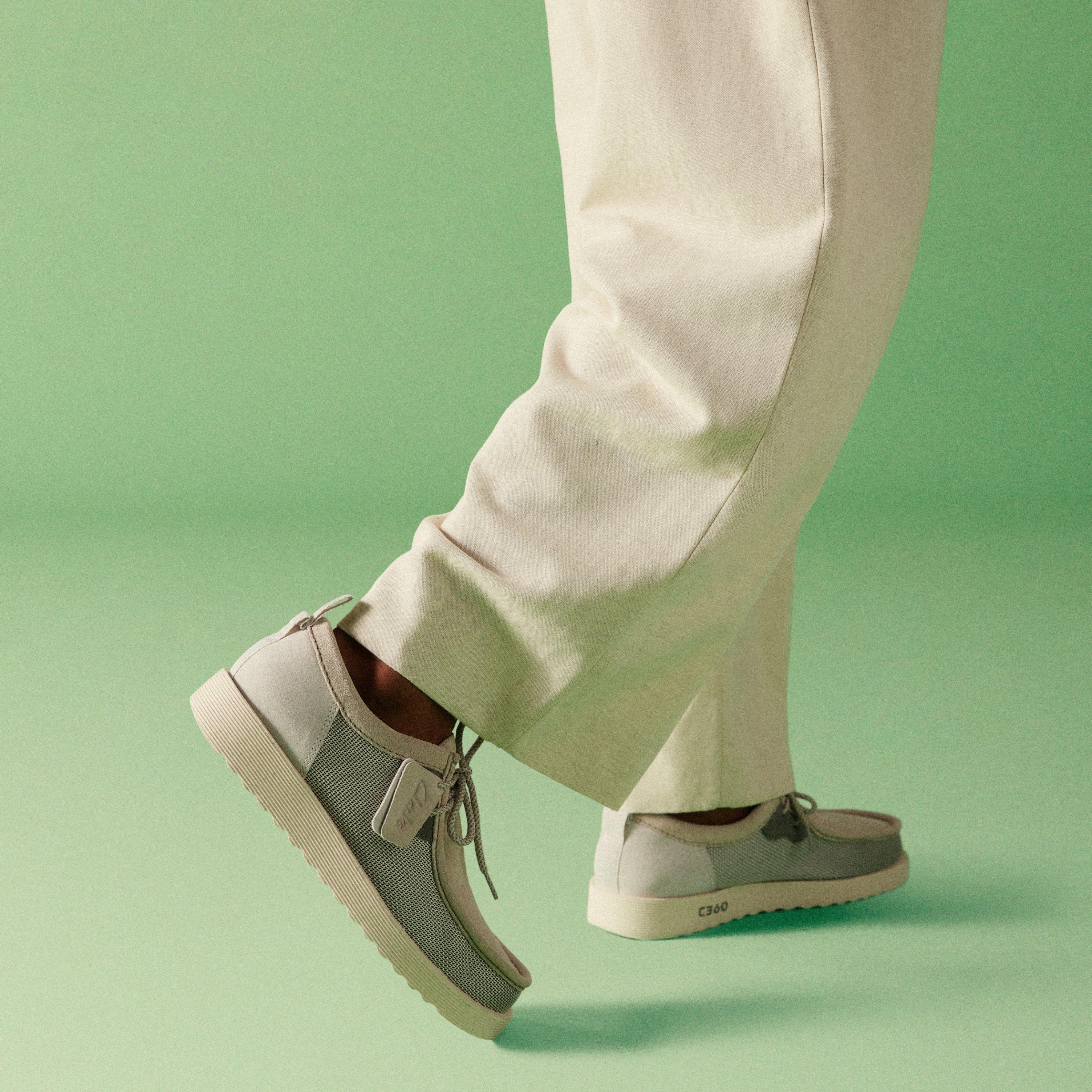 Men's Wallabees FTR 2 Lo White Shoes | Clarks