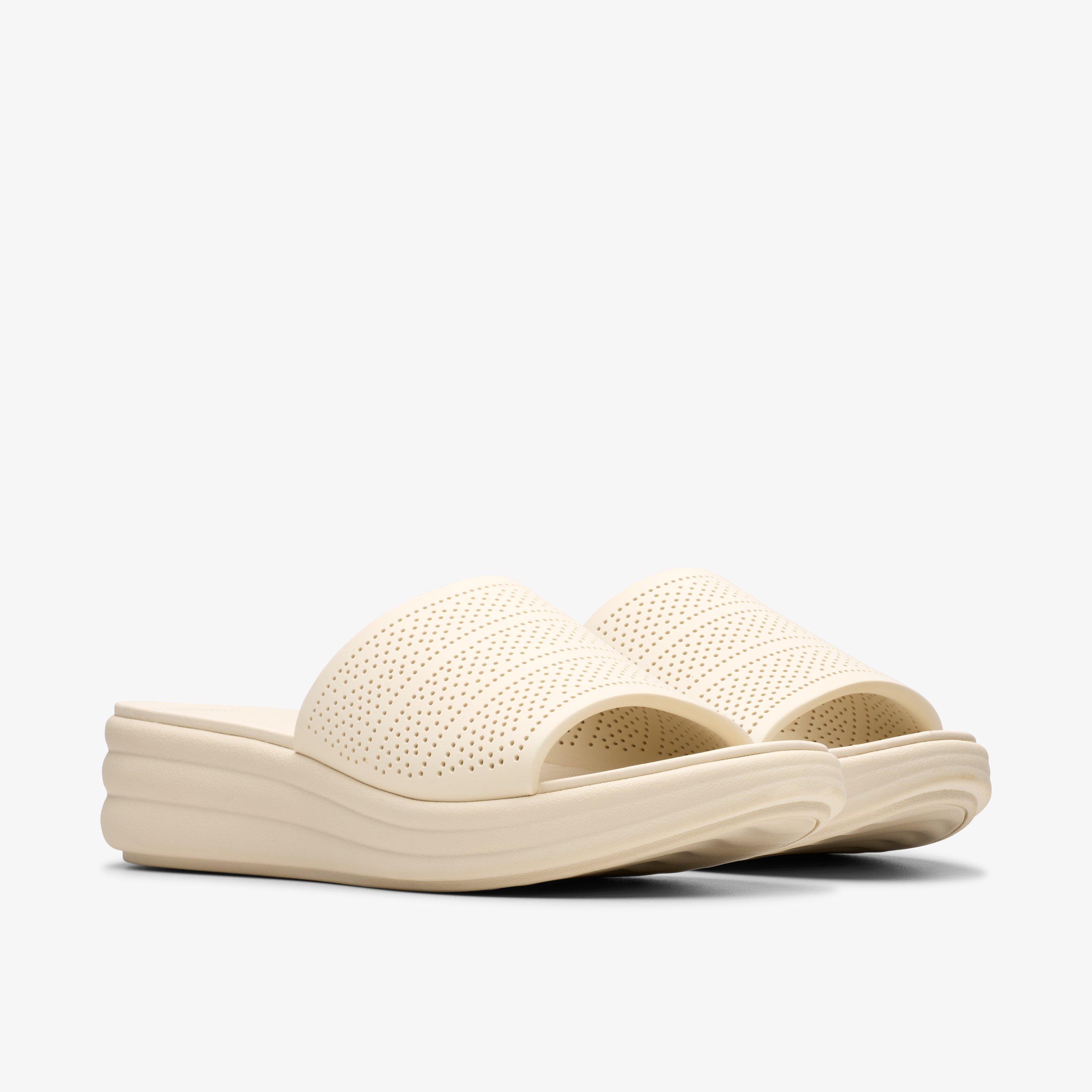Women's Drift Twist Cream Cloudsteppers™ Wedges | Clarks