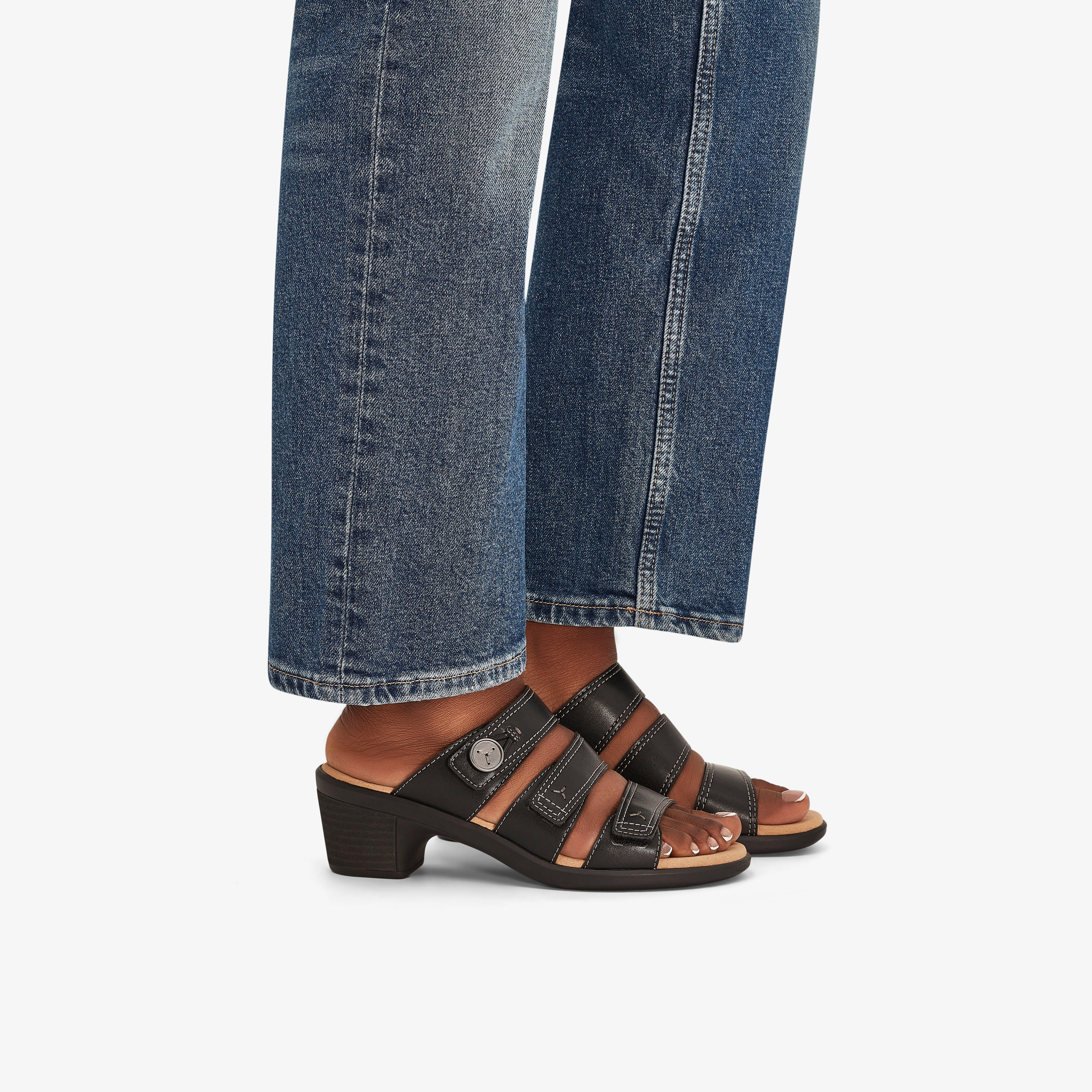 Women's Emily 2 Adella Black Leather Heeled Sandals | Clarks