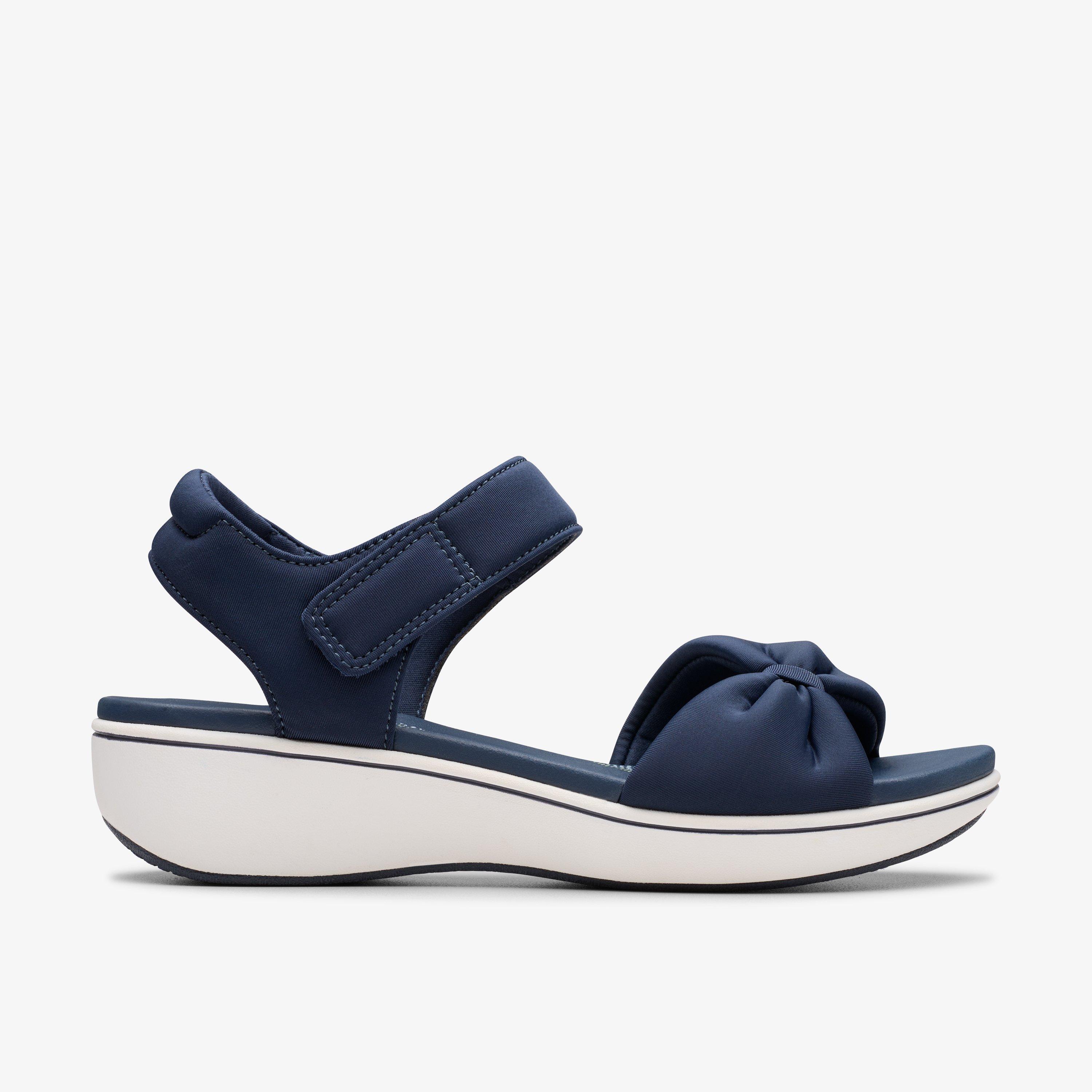 Men's & Women's Wide Fit Shoes | Clarks US